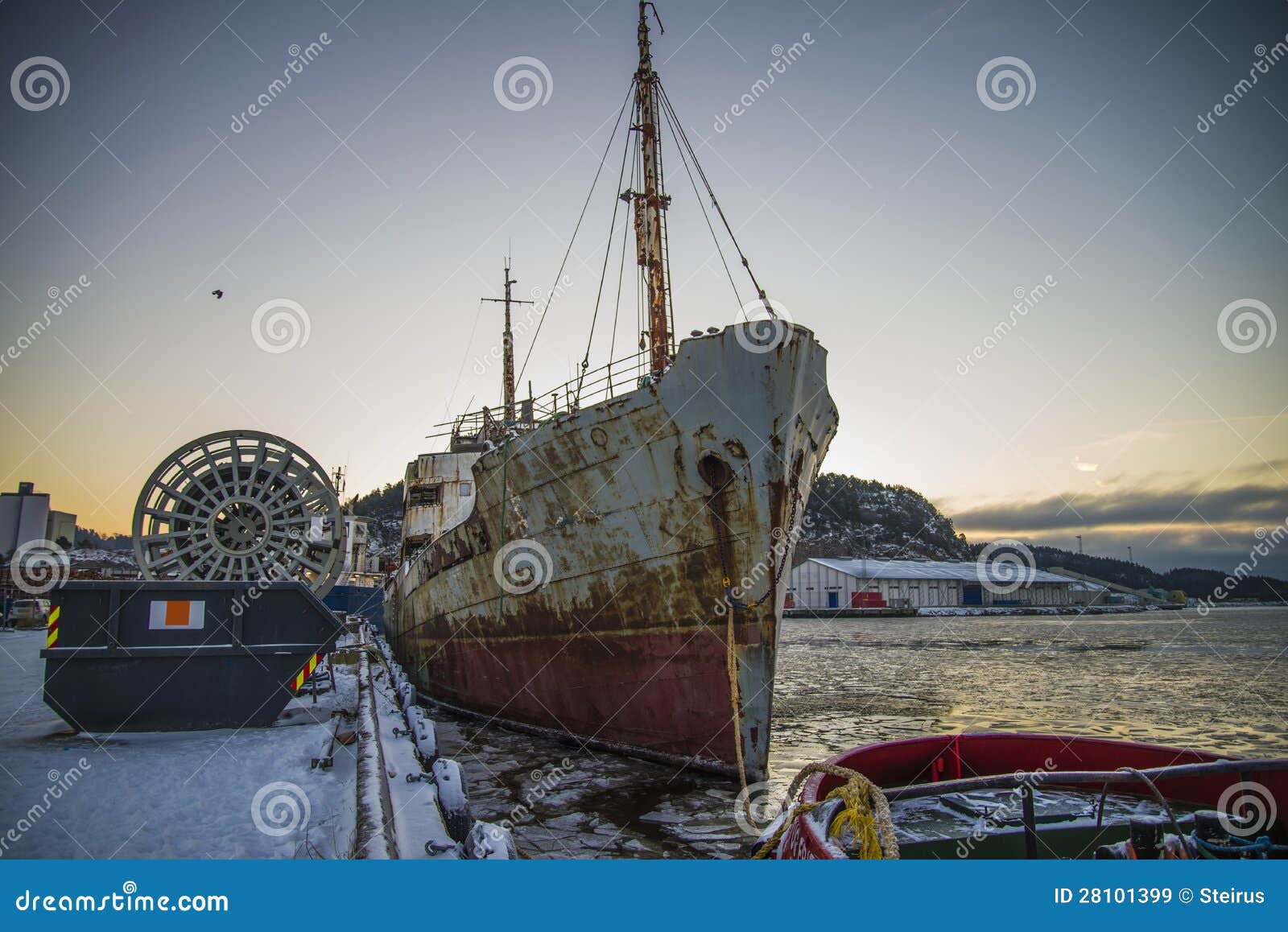 Ms hamen (in the bow) stock image. Image of dock, nautical - 28101399