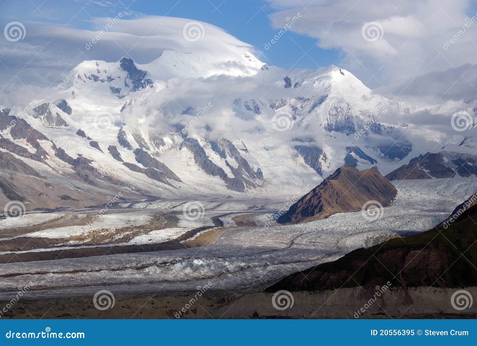 Mt. Blackburn from Donoho Peak Stock Image - Image of nunatak, alaska ...