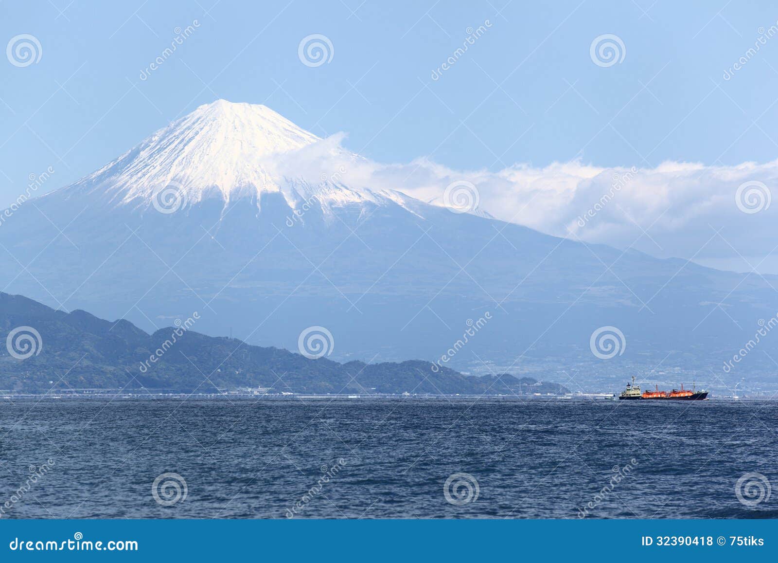 Mt. Fuji stock photo. Image of summit, blue, ship, shizuoka - 32390418