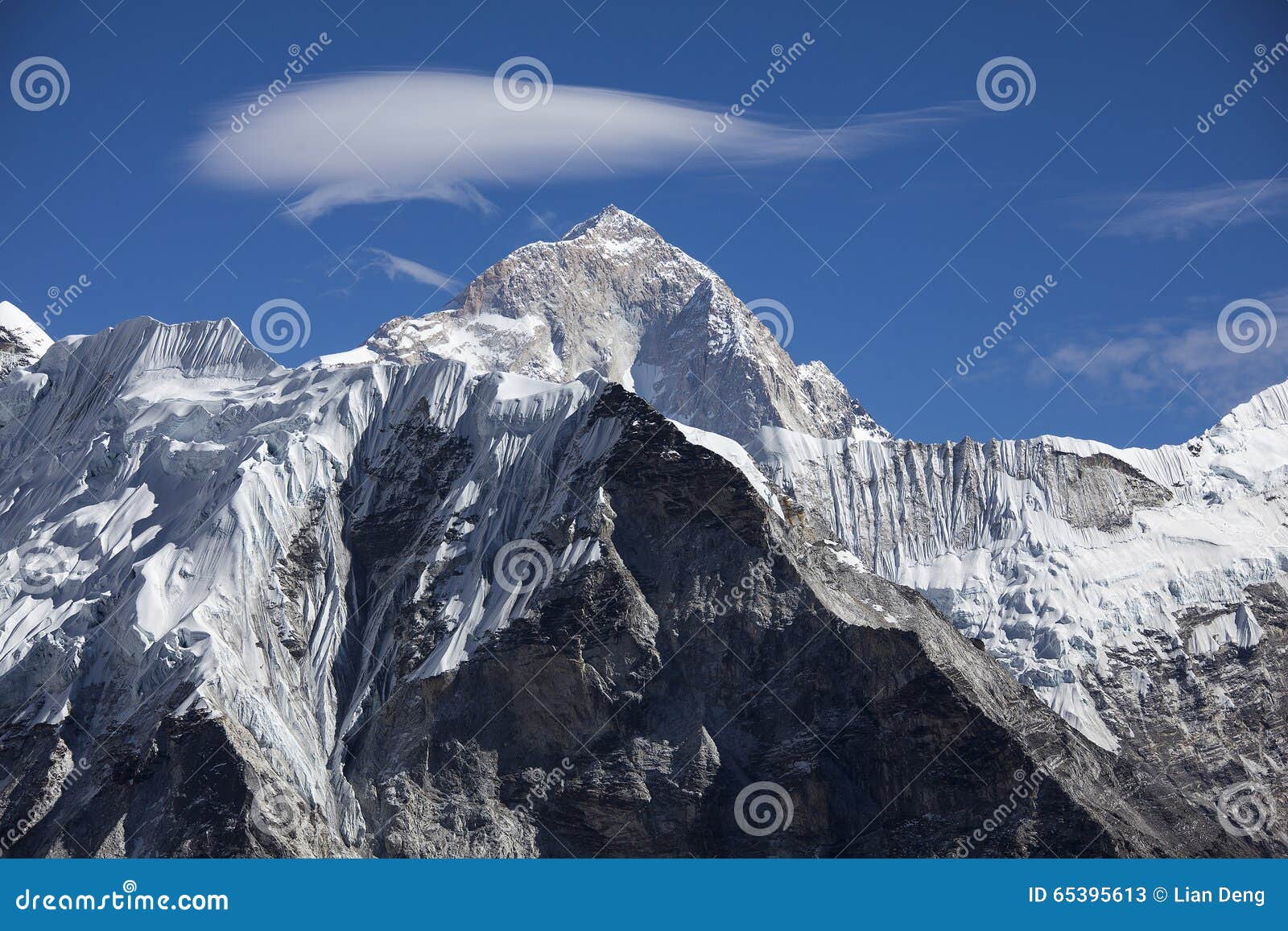Mt Makalu stock image. Image of climbing, altitude, environment - 65395613