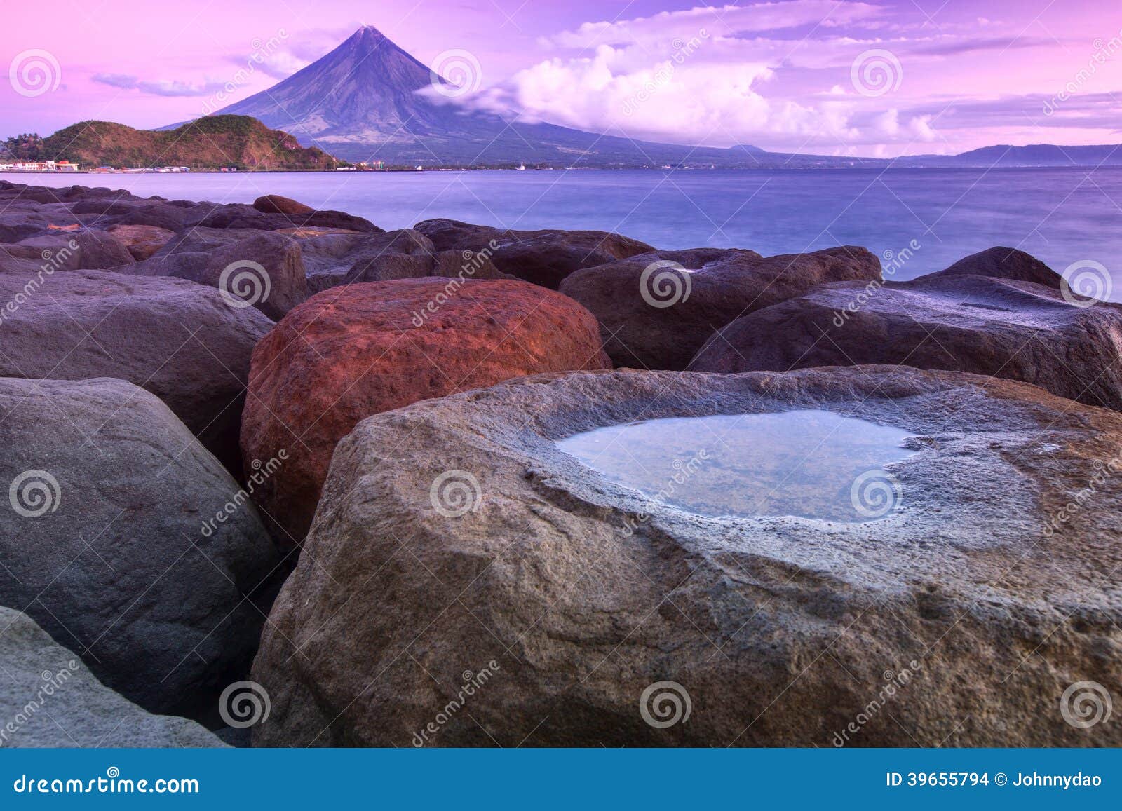 Mayon Volcano Is An Active Stratovolcano In The Province Of Albay In ...