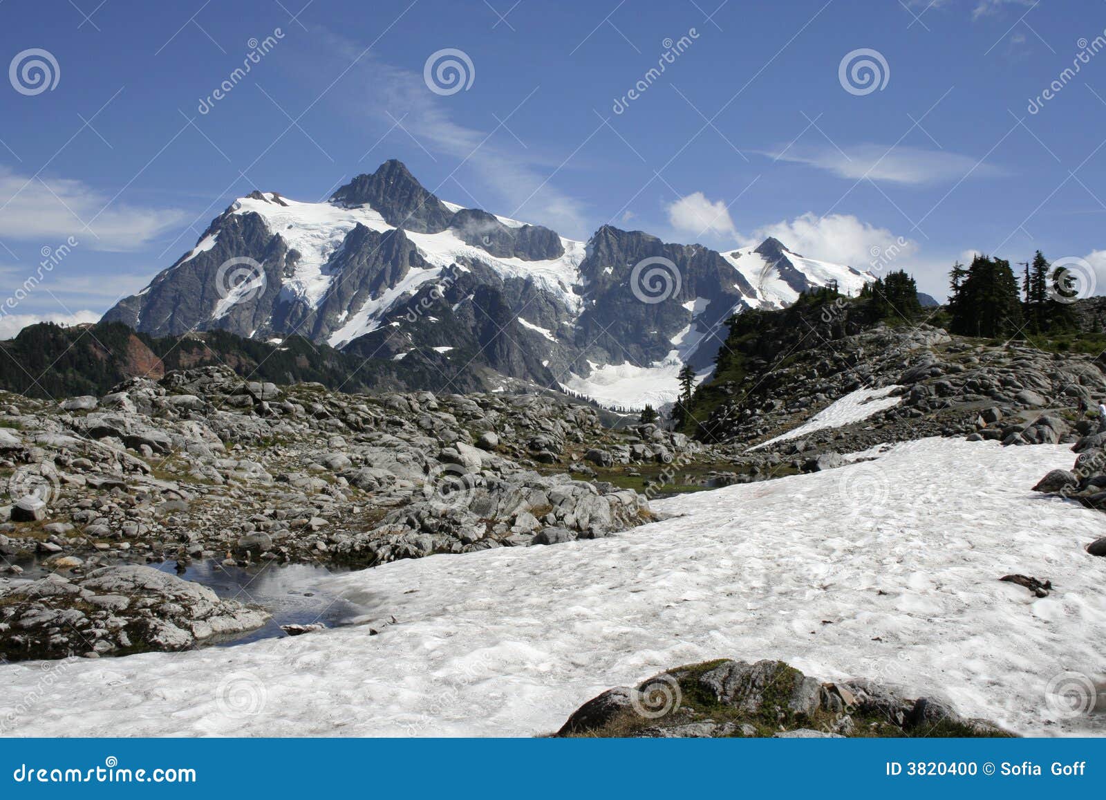 Mt Shuksan stock photo. Image of peaks, mount, america - 3820400