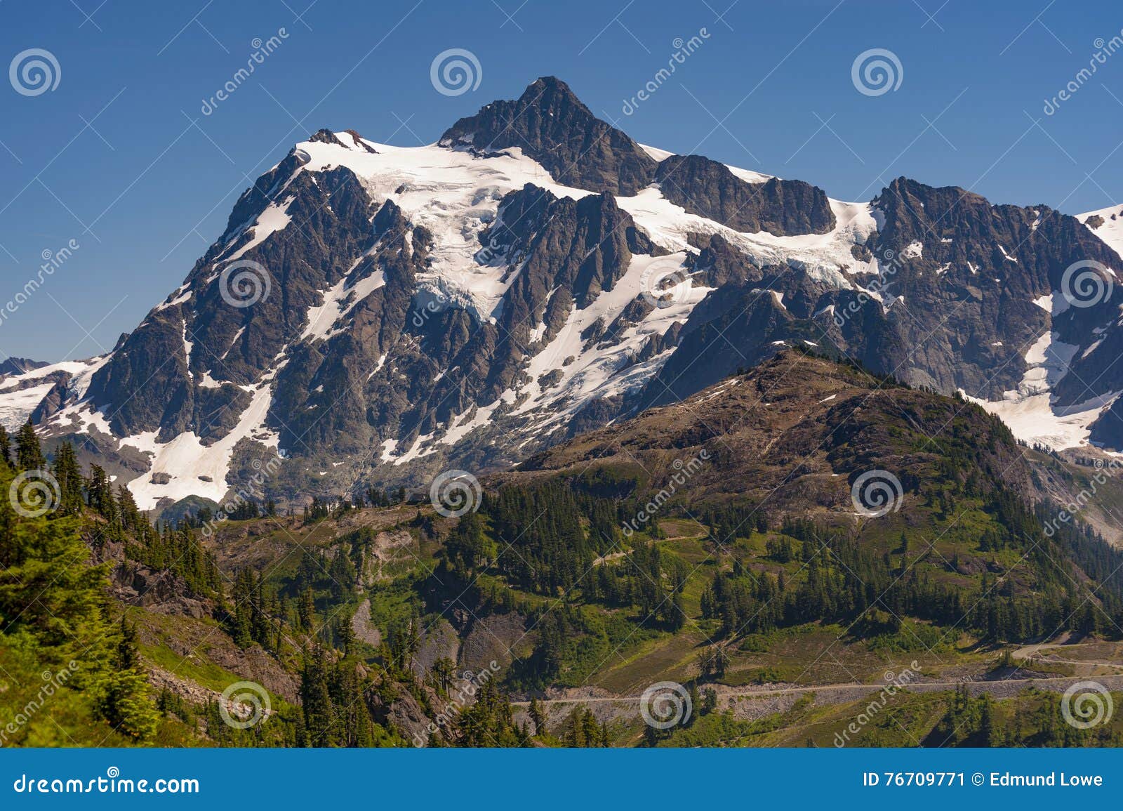 Mt Shuksan, Washington stockbild. Bild von felsen, reflexion - 76709771