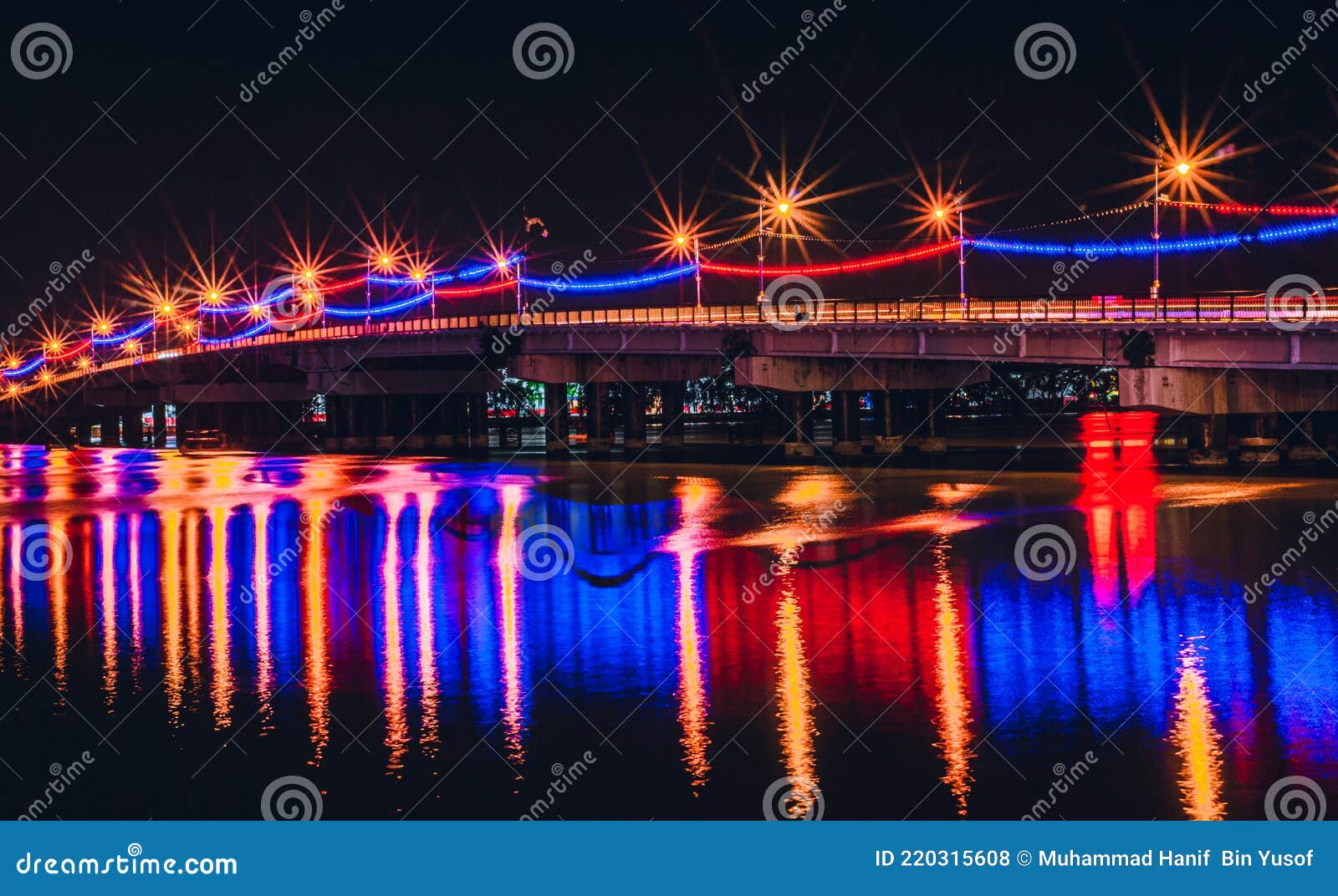 Muar Bridge at Johor, Malaysia. Stock Photo - Image of dusk, stage ...