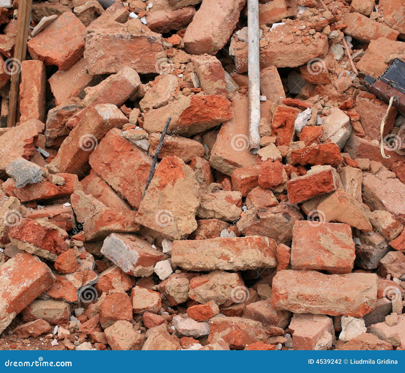 Mucchio fotografia stock. Immagine di deposito, crollo - 4539242