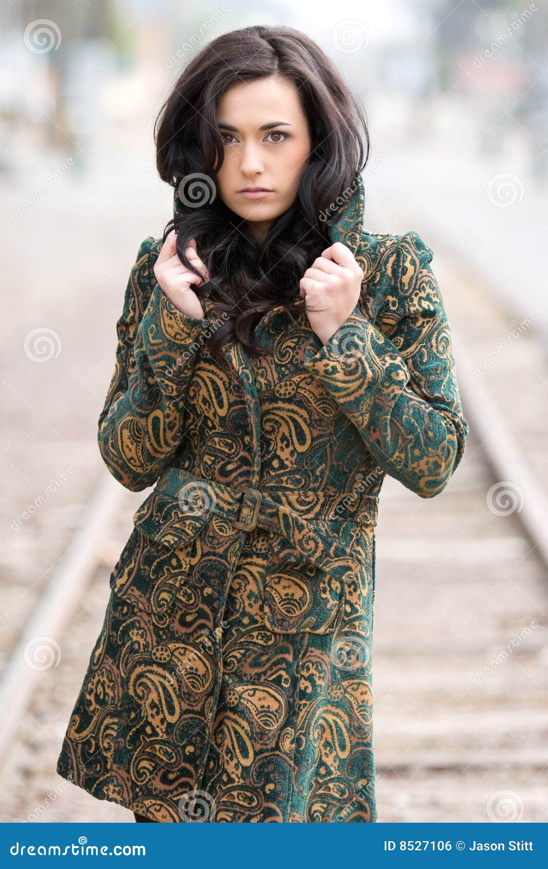 Muchacha bonita foto de archivo. Imagen de afuera, joven - 8527106