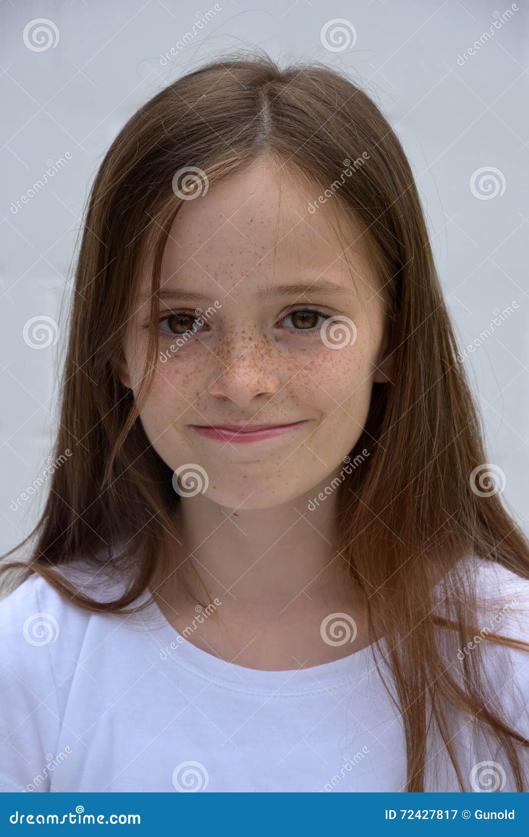 Muchacha Descarada Del Adolescente Imagen de archivo - Imagen de morena ...