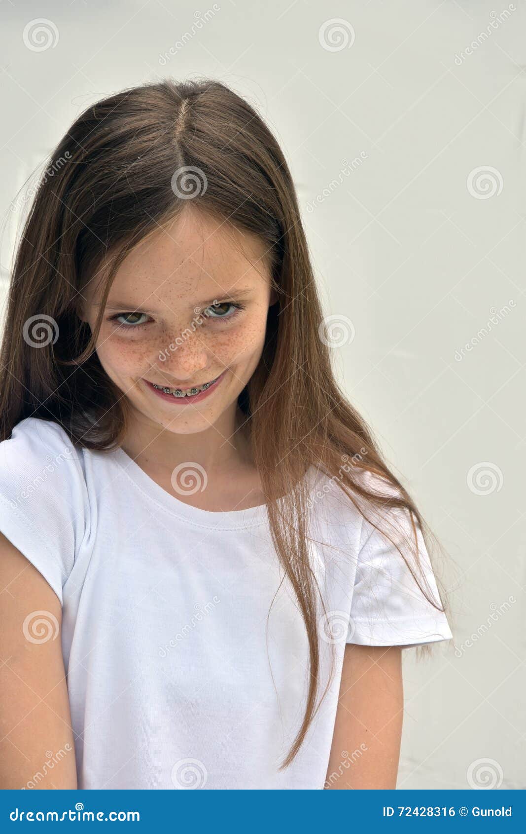 Muchacha Descarada Del Adolescente Foto de archivo - Imagen de ...