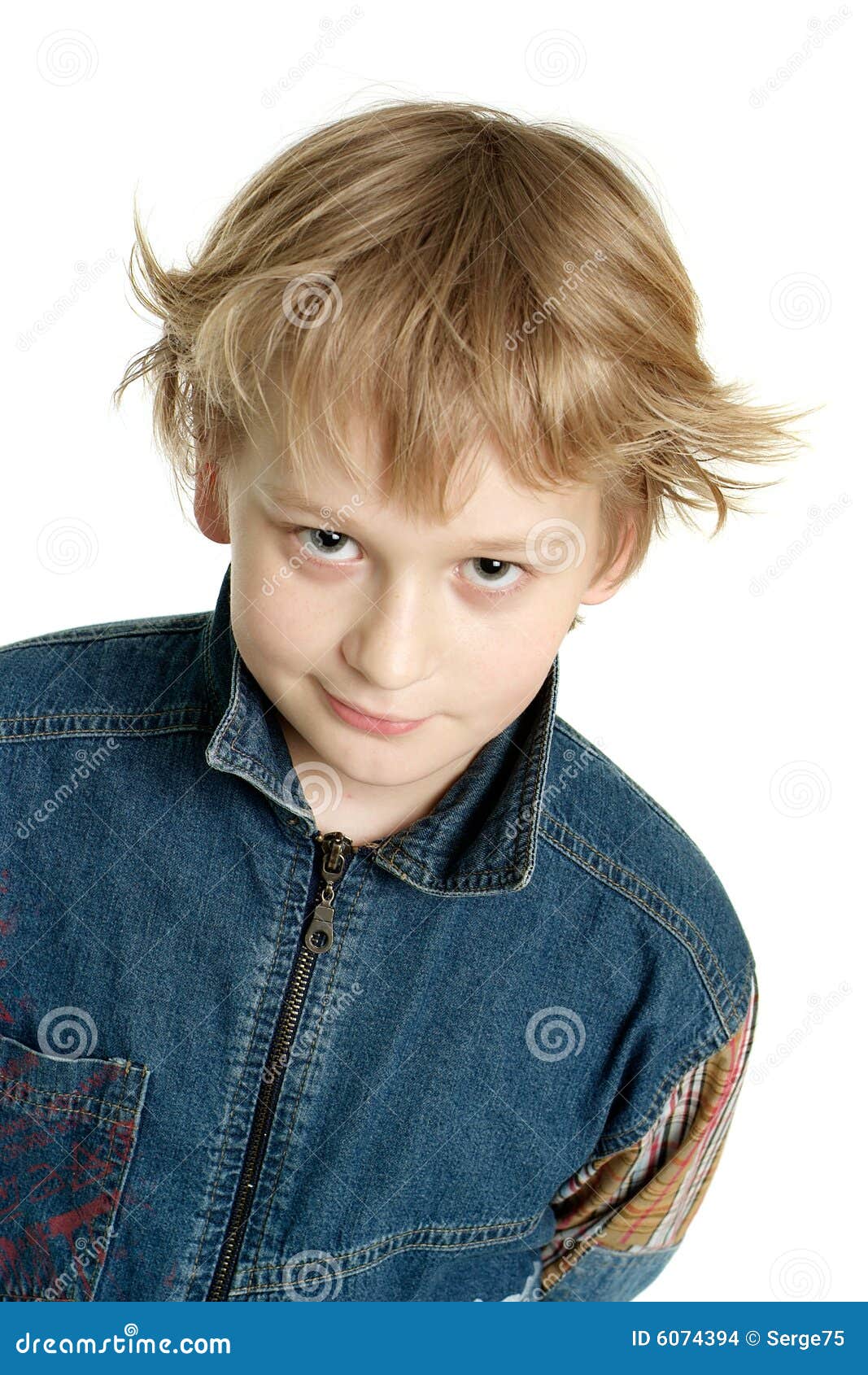 Muchacho astuto foto de archivo. Imagen de alegre, comportamiento - 6074394