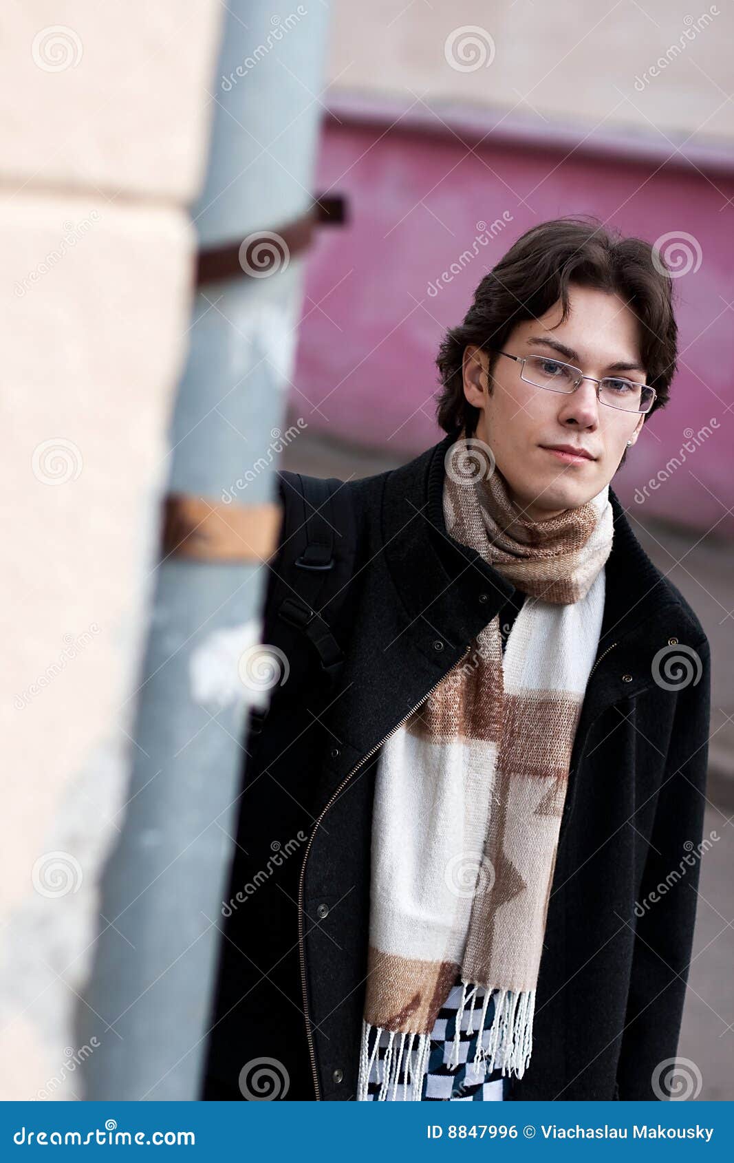 Muchacho bonito 16 foto de archivo. Imagen de mirando - 8847996