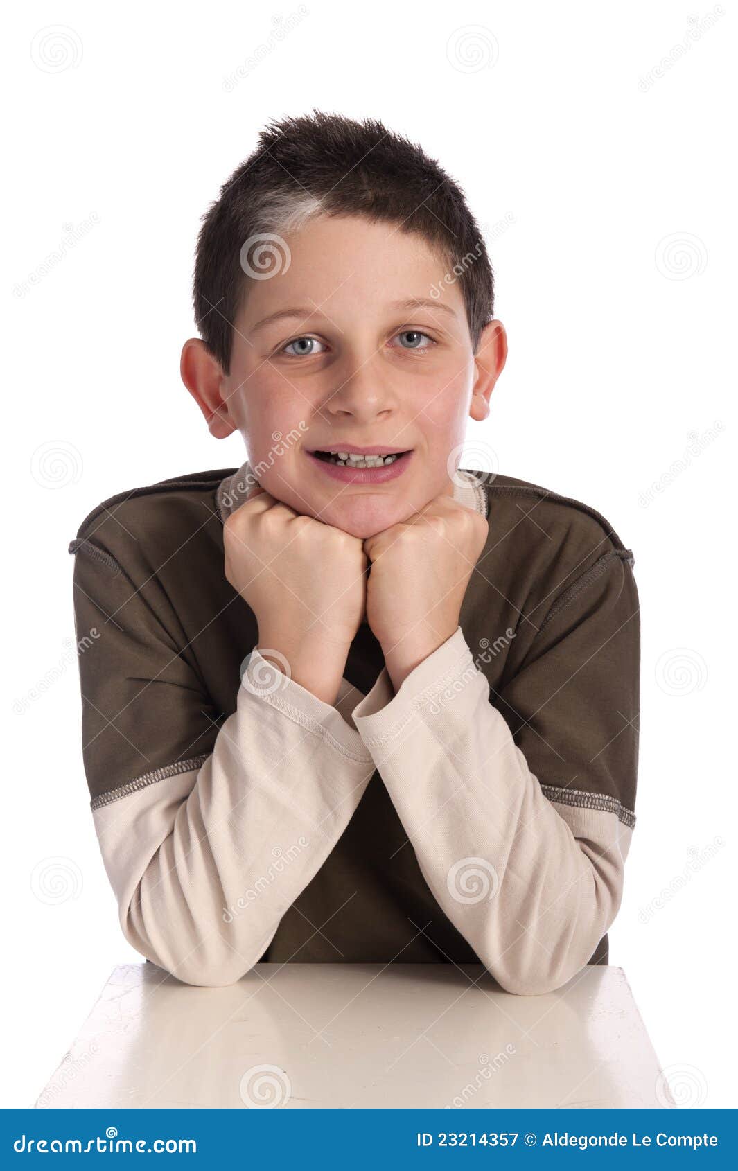 Muchacho joven imagen de archivo. Imagen de pista, estudio - 23214357