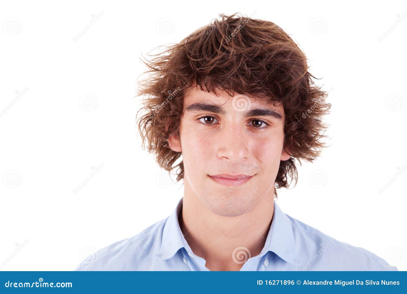 Muchacho lindo, sonriendo foto de archivo. Imagen de actitud - 16271896