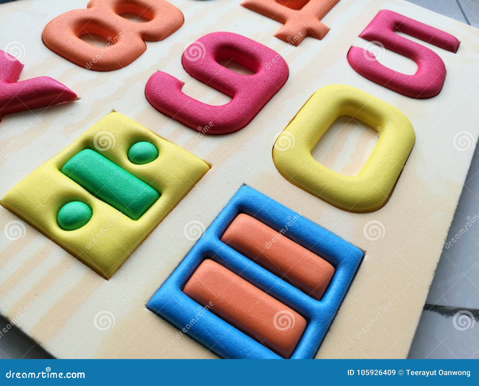 Muchos numeran imagen de archivo. Imagen de colorido - 105926409