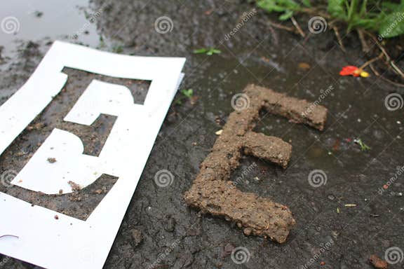 Mud Alphabet E with Paper-Cut Details Stock Illustration - Illustration ...