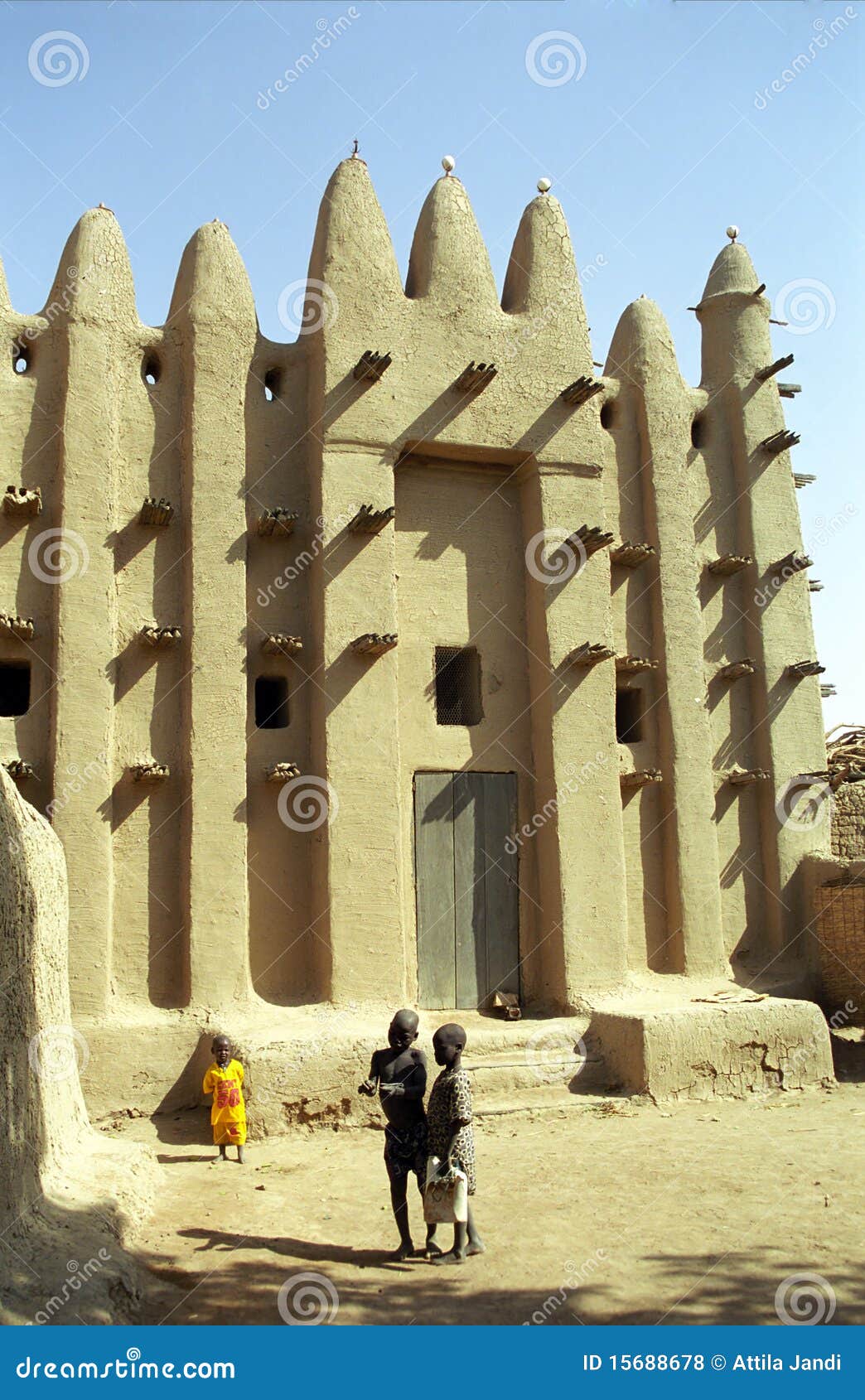 Mud mosque, Sirimou, Mali editorial stock photo. Image of bamako - 15688678