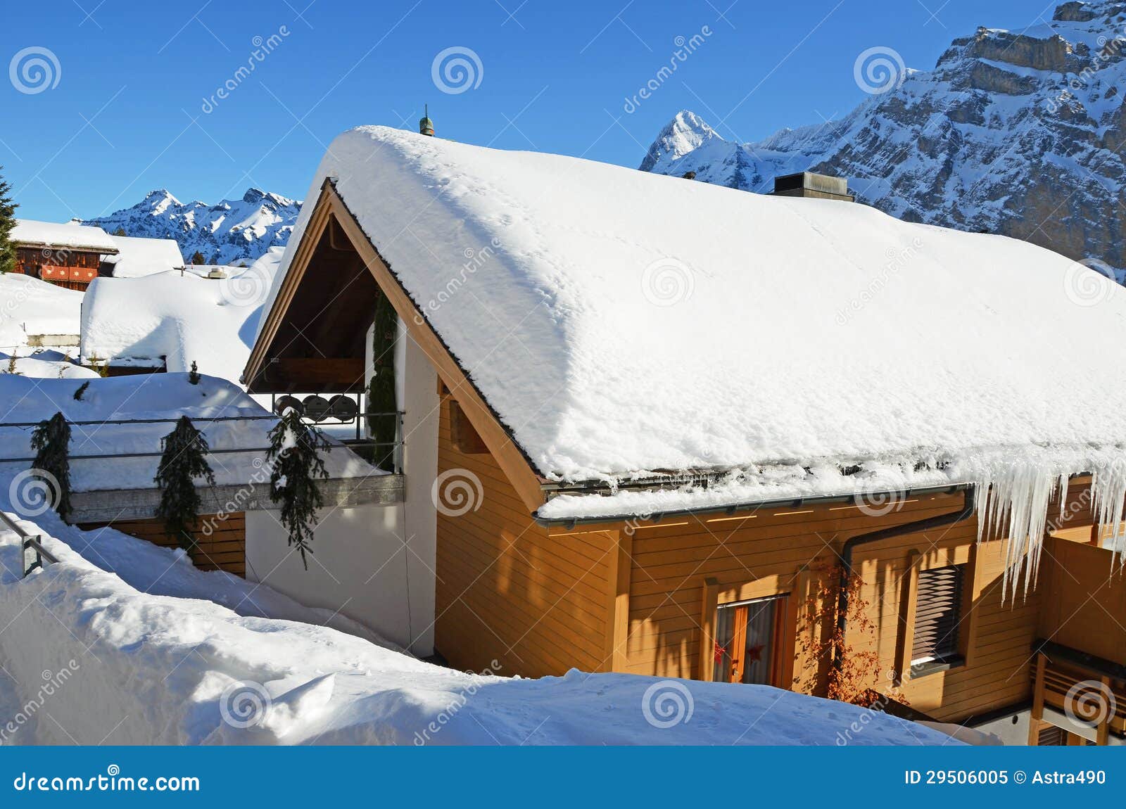 Muerren, Swiss Skiing Resort Stock Image - Image of moench, covered ...