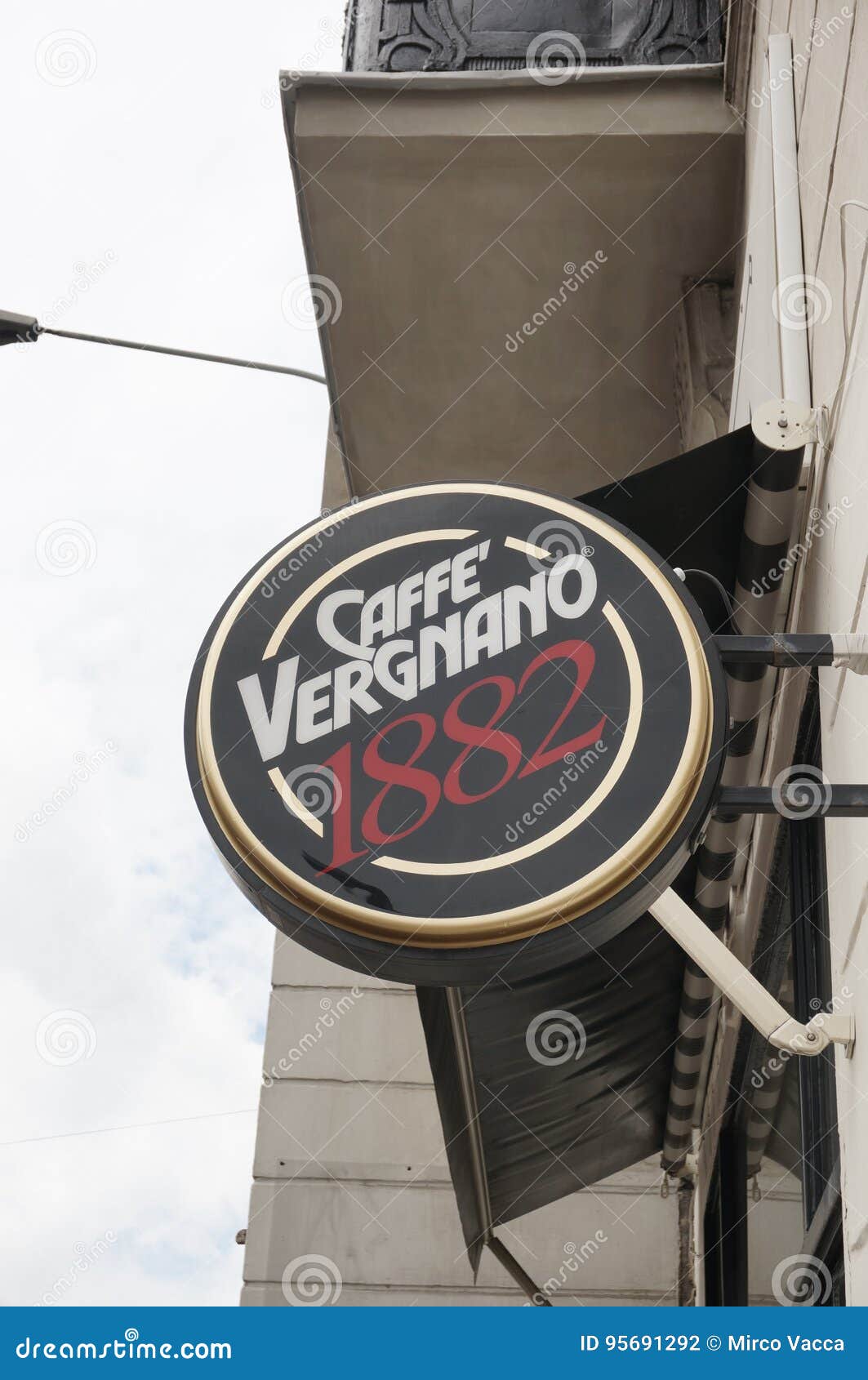 Muestra de Caffe Vergnano fotografía editorial. Imagen de marca - 95691292