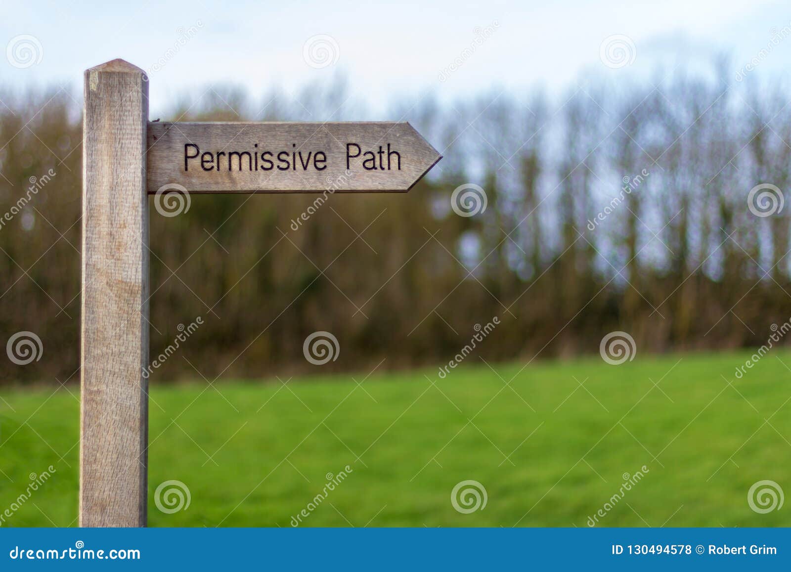 Muestra De Madera Que Marca La Trayectoria Permisiva Foto de archivo ...