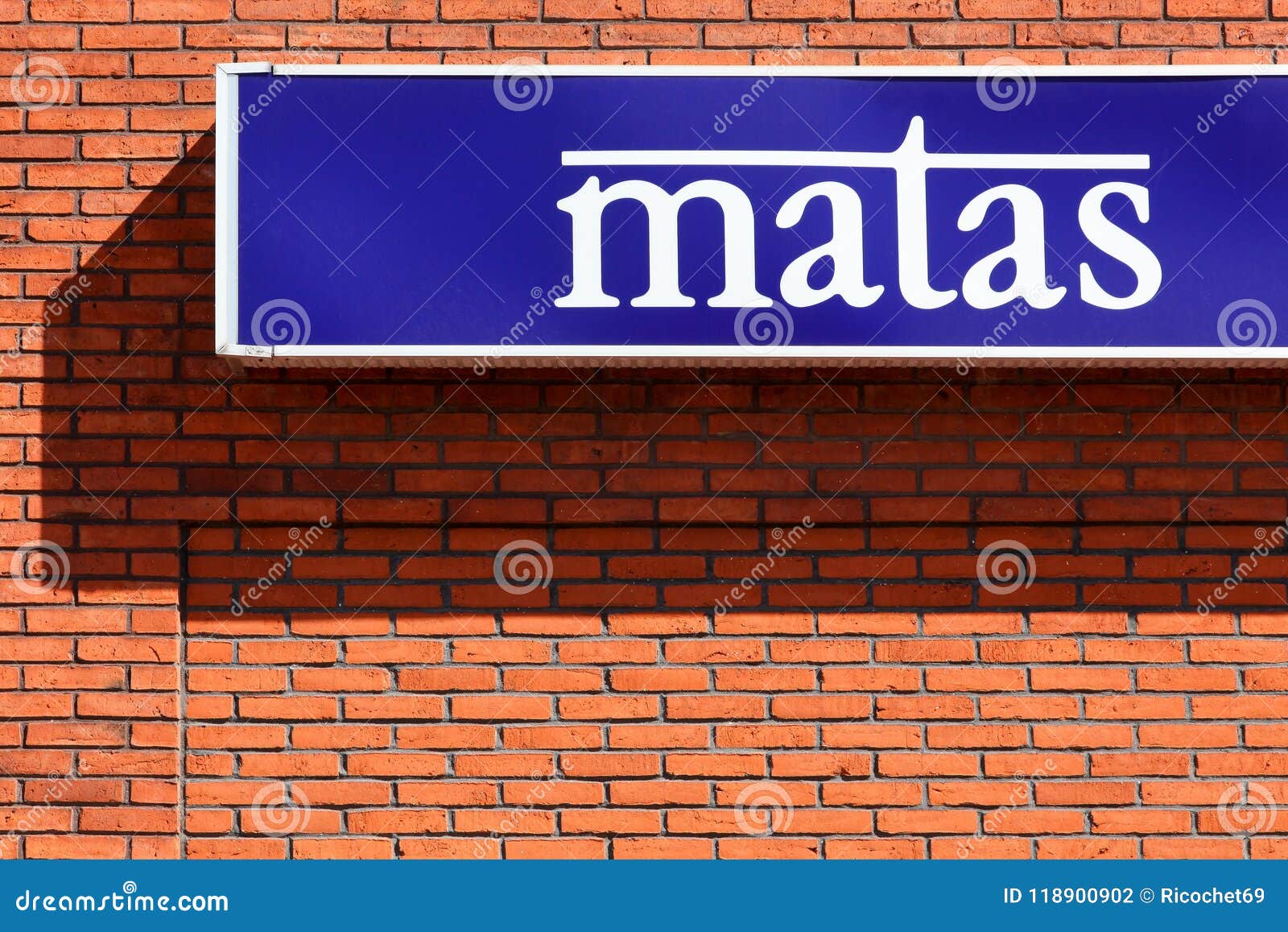 Muestra De Matas En Una Pared Fotografía editorial - Imagen de producto ...