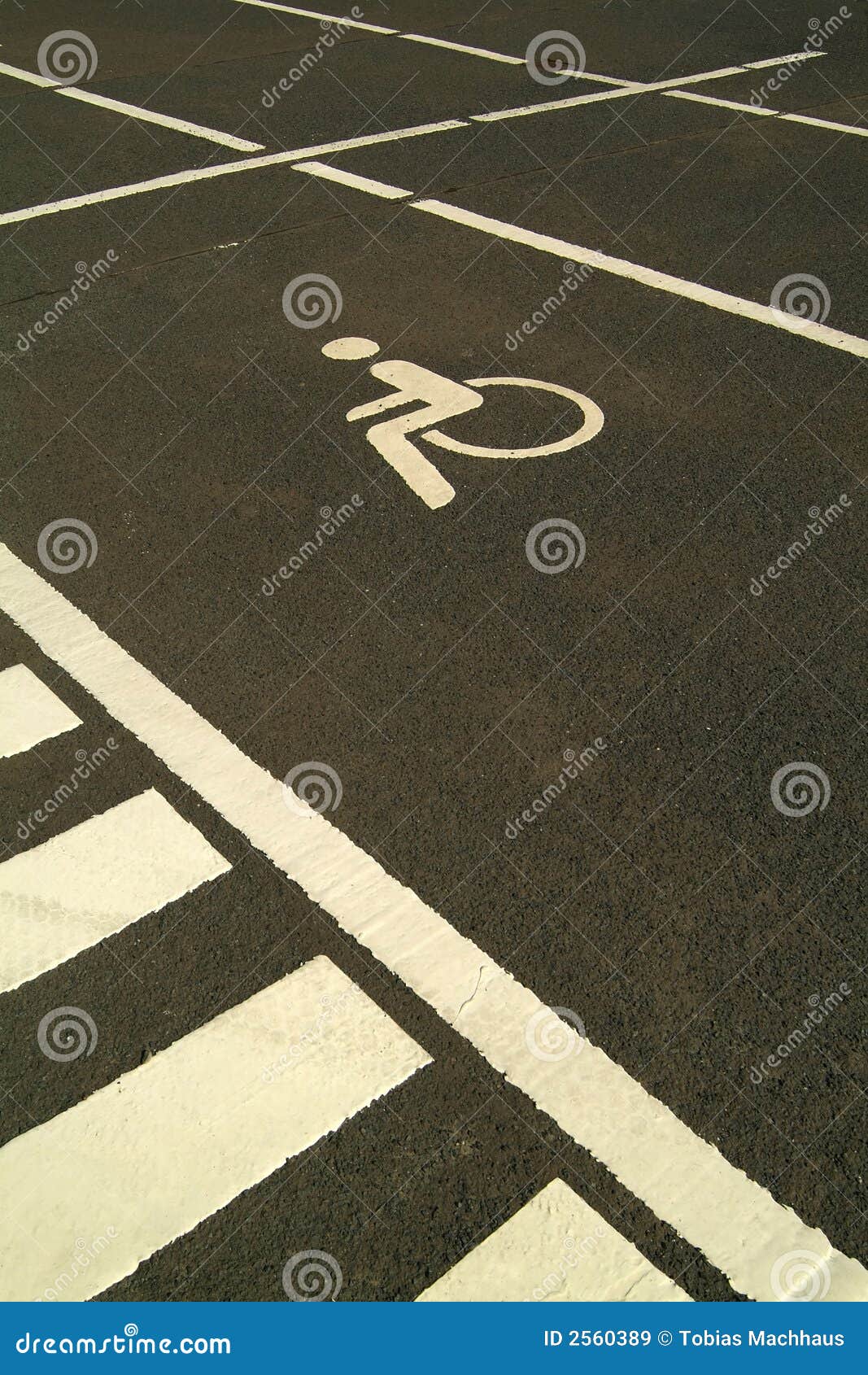 Muestra Del Sillón De Ruedas Imagen de archivo - Imagen de rueda ...