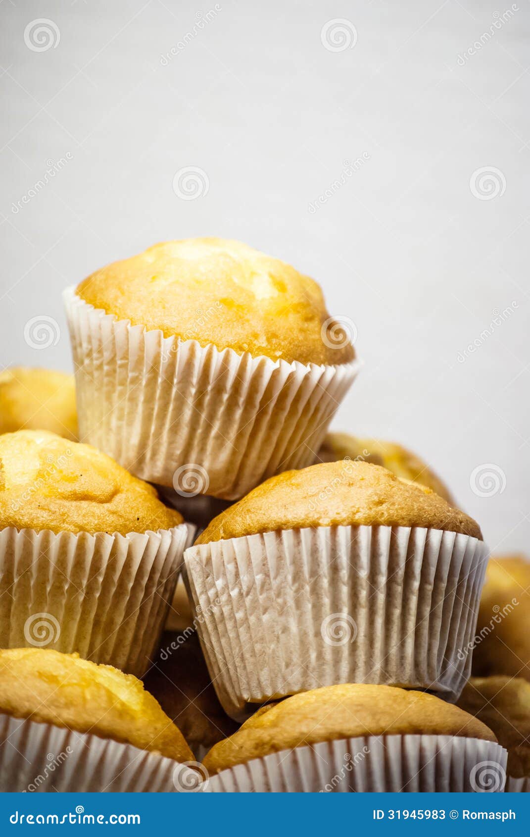 Muffins on plate stock image. Image of muffin, baked - 31945983