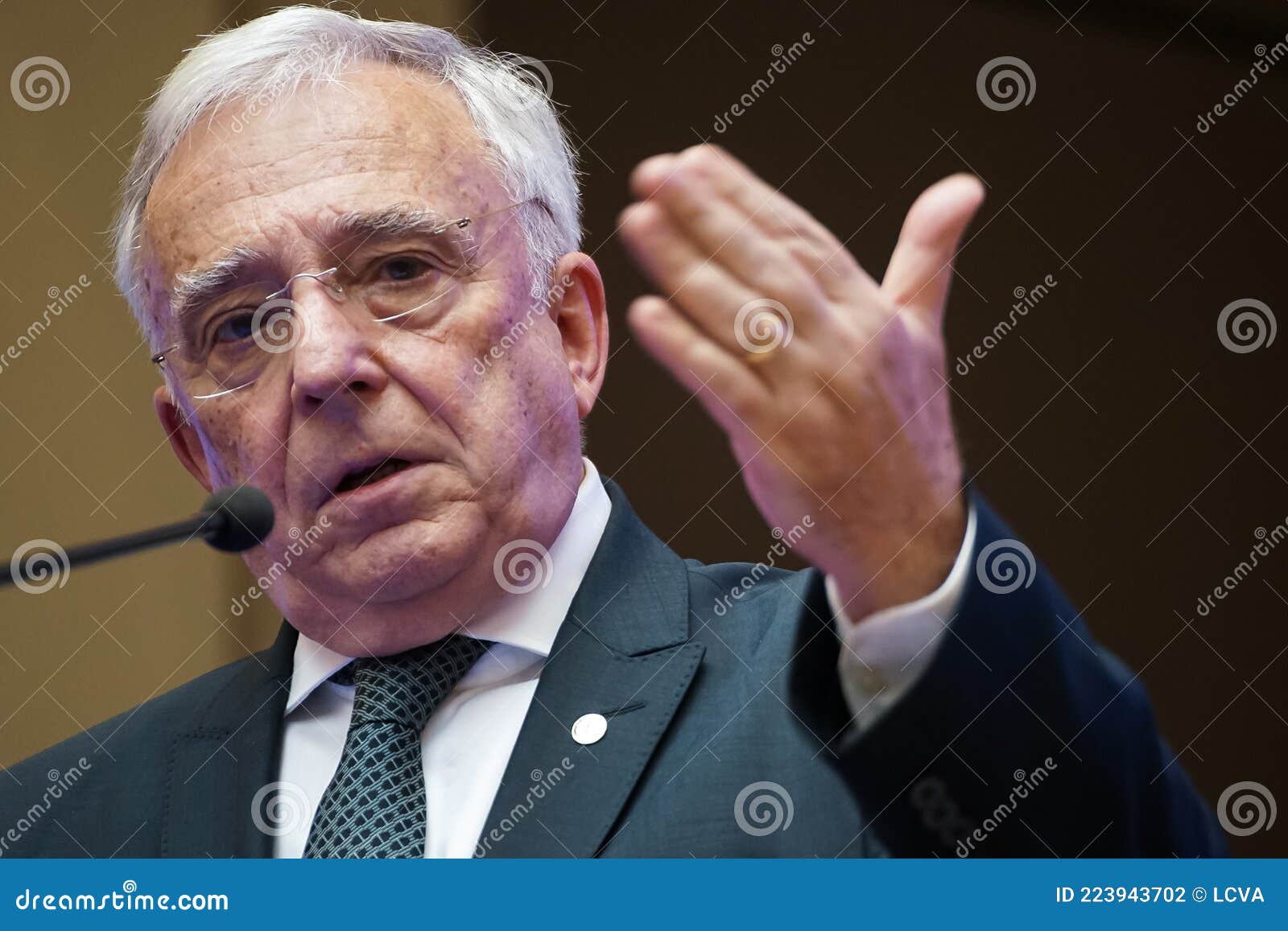 Mugur Isarescu - Monetary Policy - Romania Editorial Photography ... Mugur Isarescu - Monetary Policy - Romania Editorial Photography ...