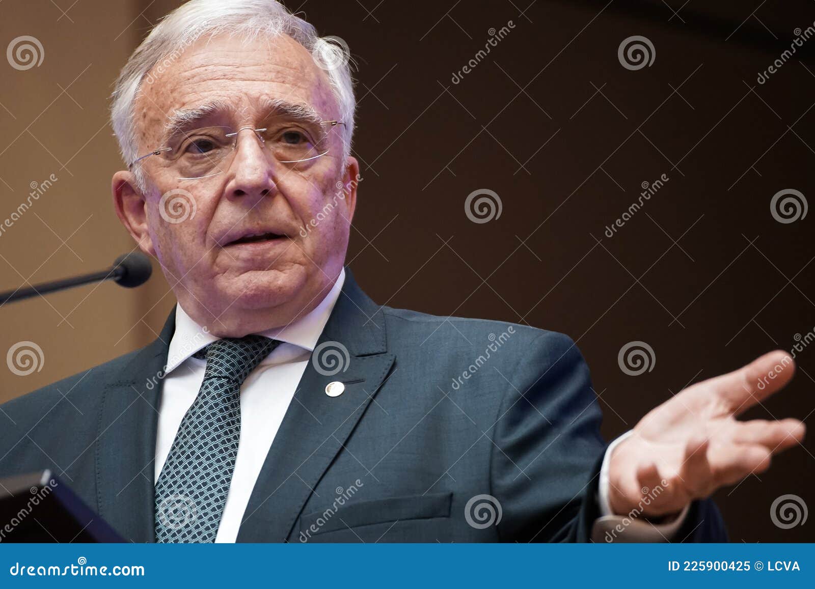 Bnr Governor Stock Photos - Free & Royalty-Free Stock Photos from ... Bnr Governor Stock Photos - Free & Royalty-Free Stock Photos from ...