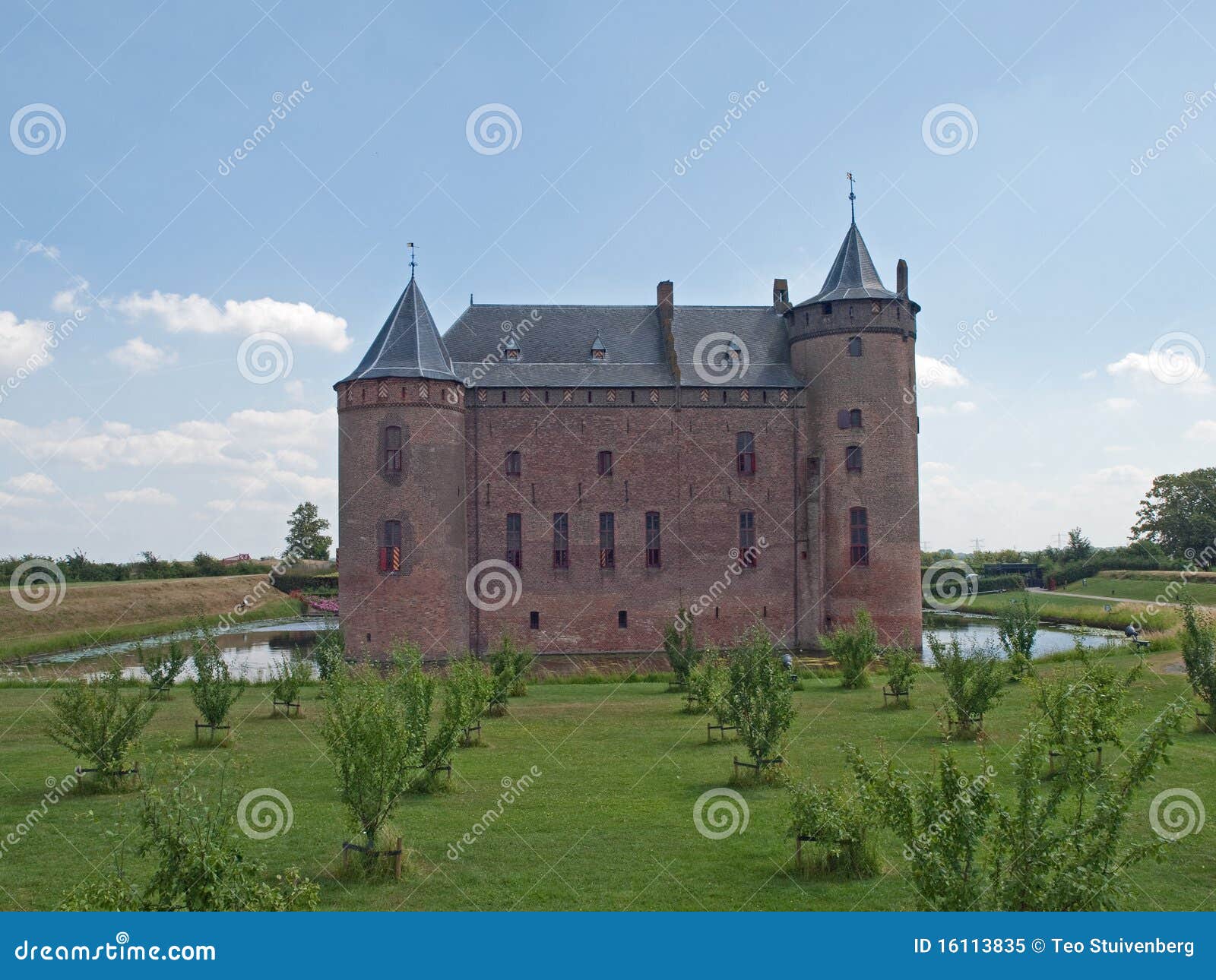 Muiderslot castle stock image. Image of netherlands, landmark - 16113835