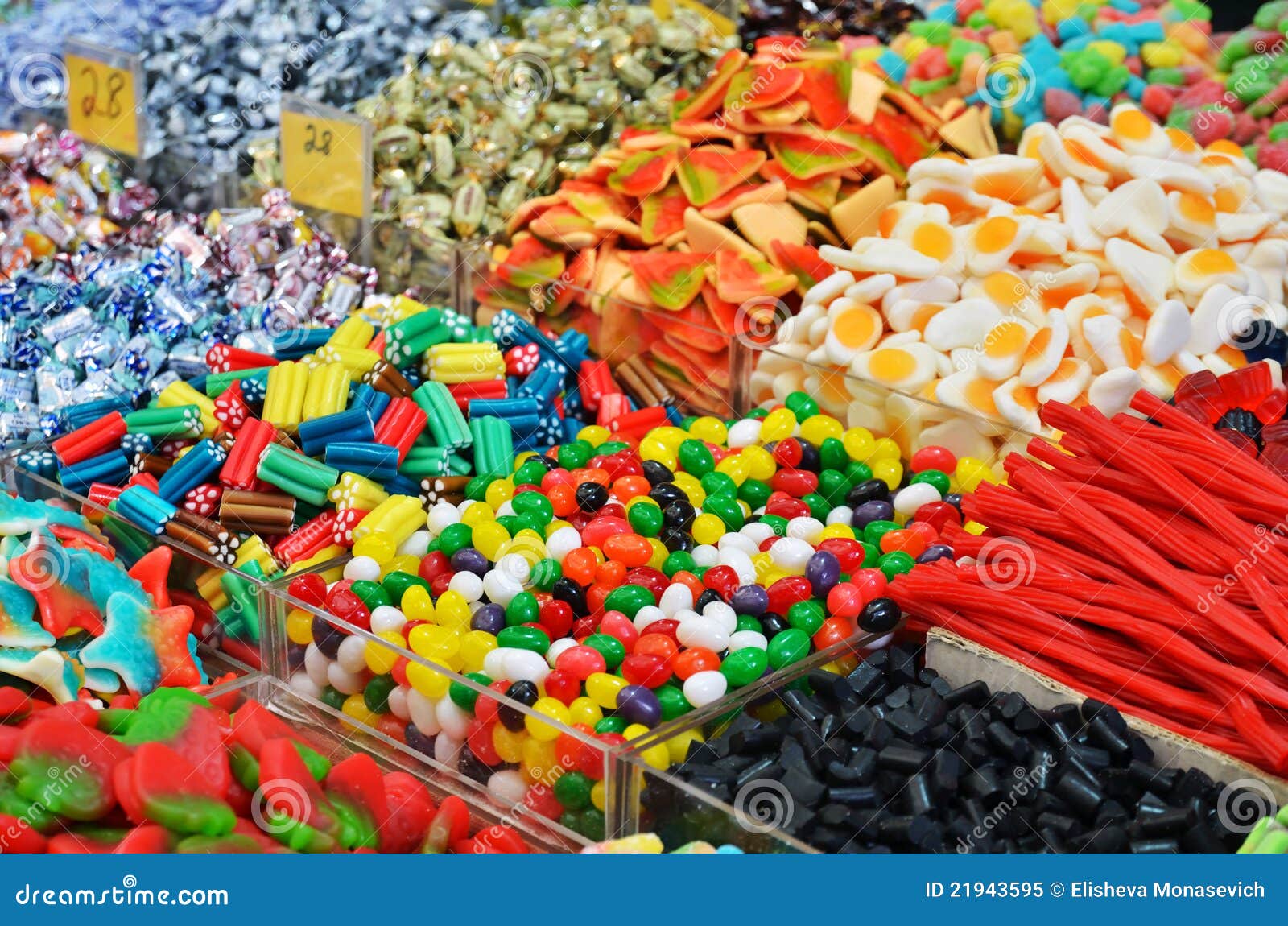 Muitos doces coloridos imagem de stock. Imagem de sugue - 21943595