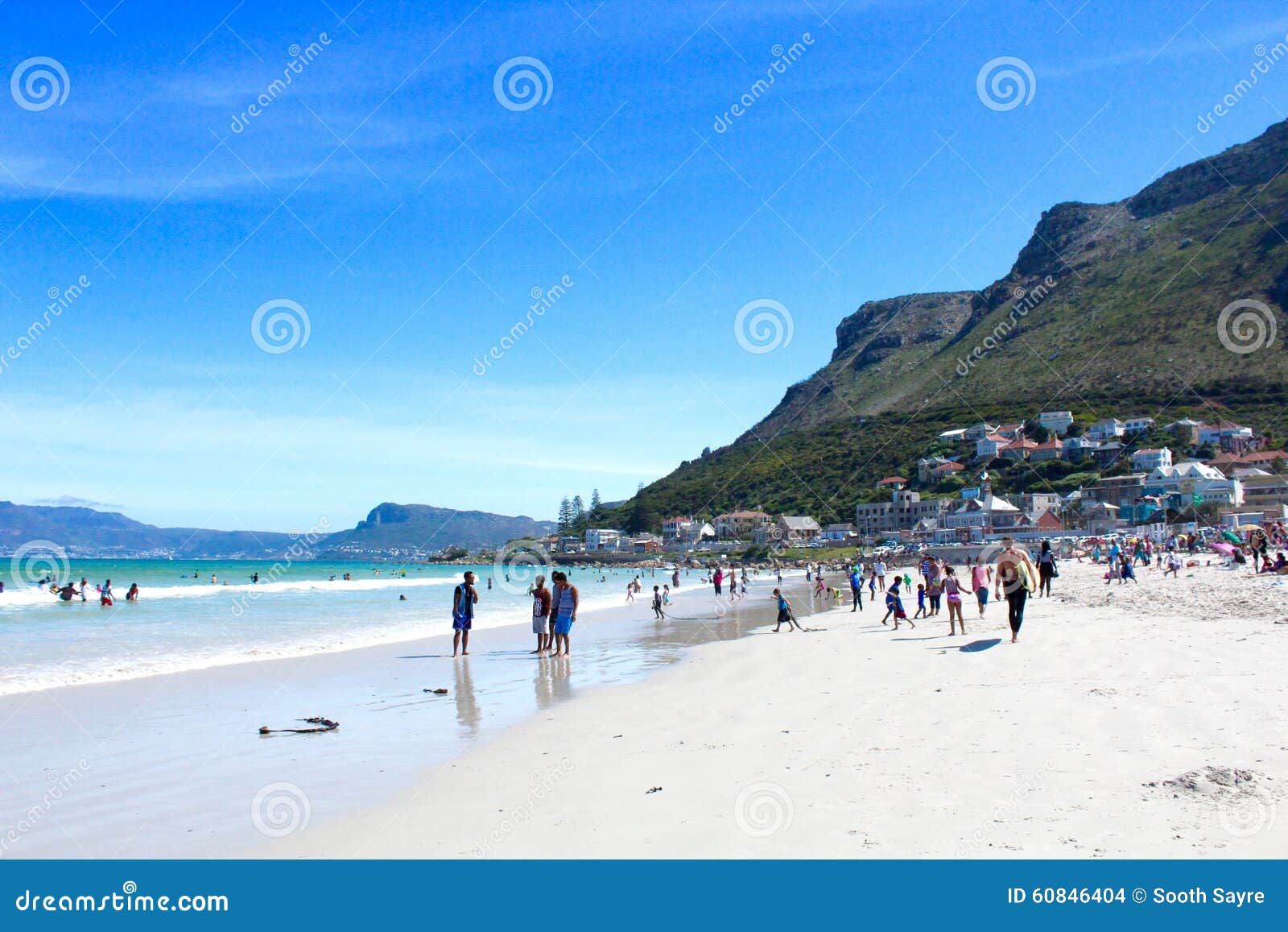 Muizenberg-Strand redaktionelles stockbild. Bild von hintergrund - 60846404