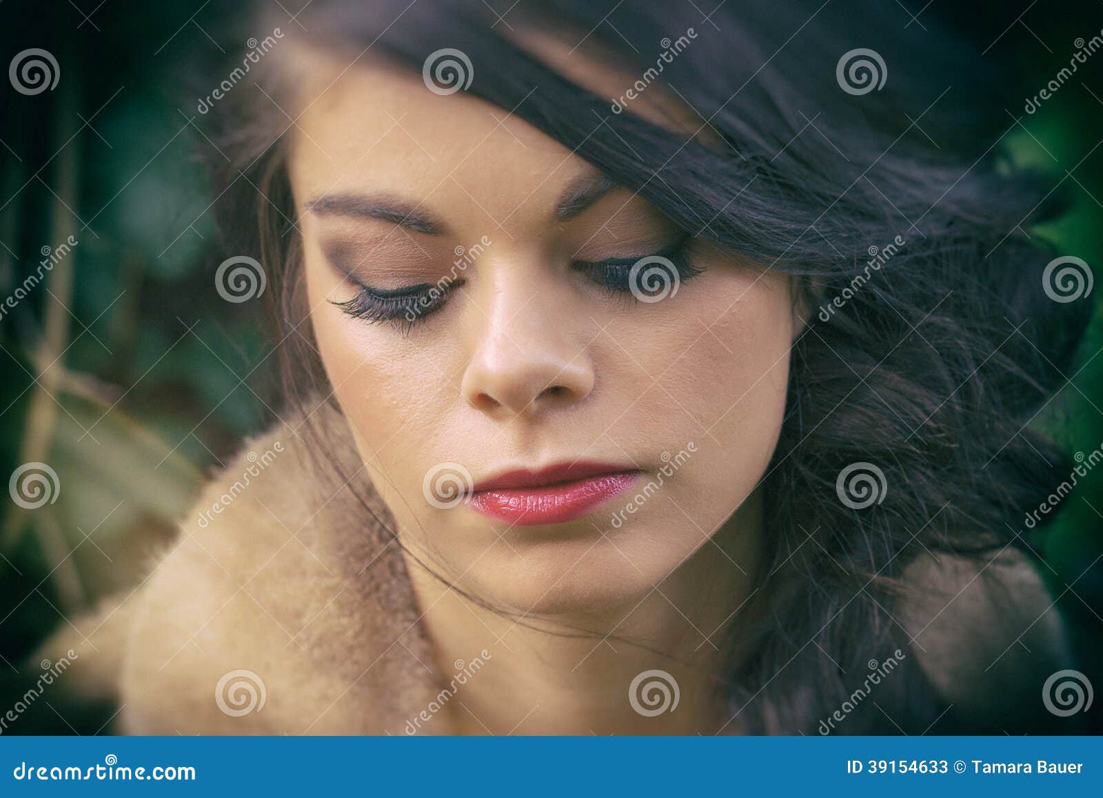 Mujer anhelante imagen de archivo. Imagen de mujer, atontamiento - 39154633