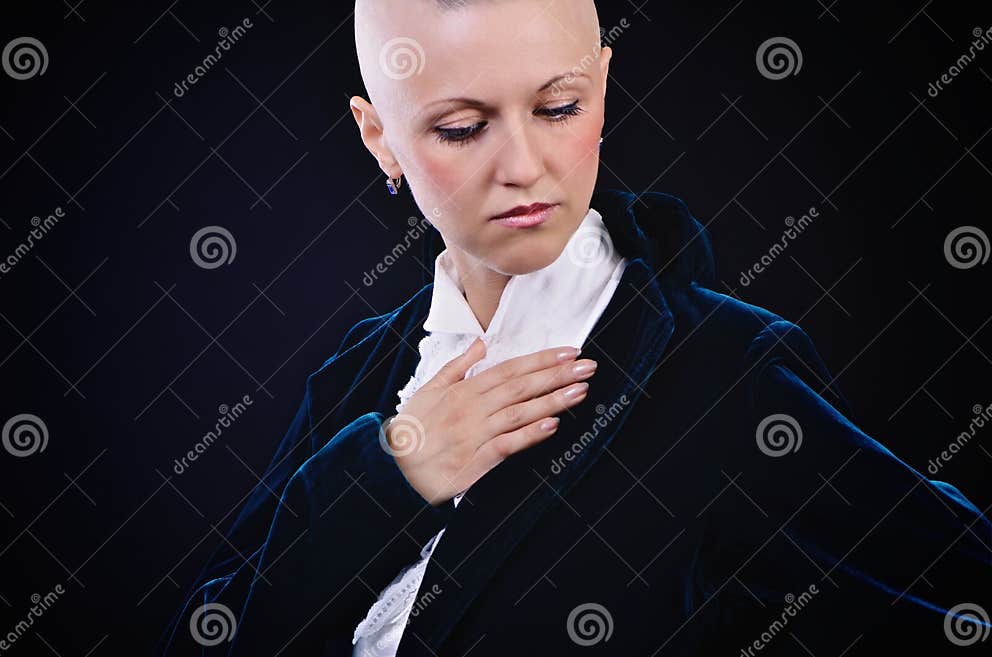 Mujer calva foto de archivo. Imagen de colas, persona - 39089518