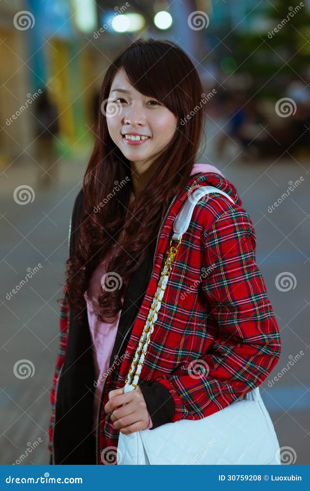 Mujer china foto de archivo. Imagen de mujer, joven, feliz - 30759208