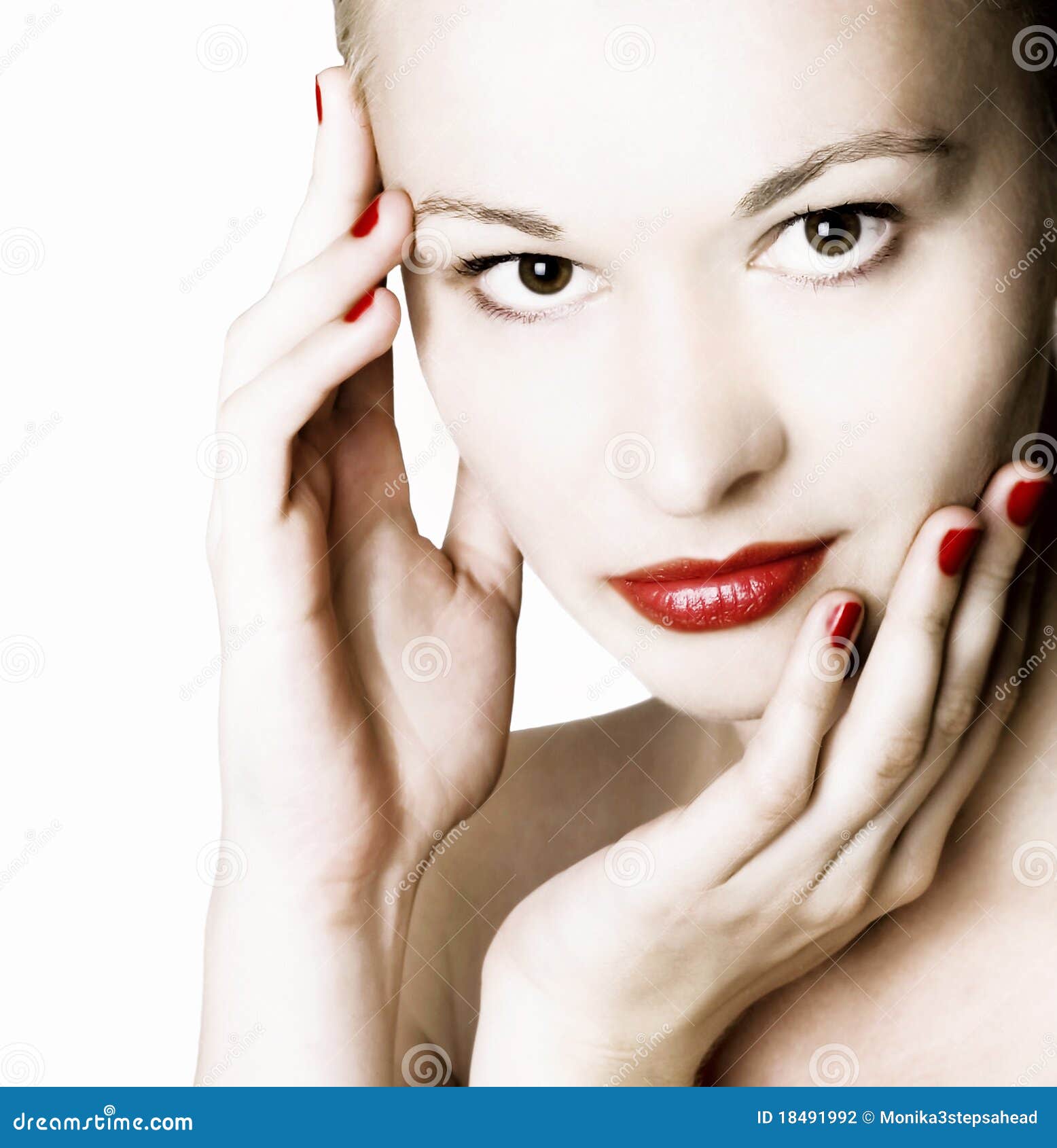 Mujer con los labios rojos foto de archivo. Imagen de labios - 18491992