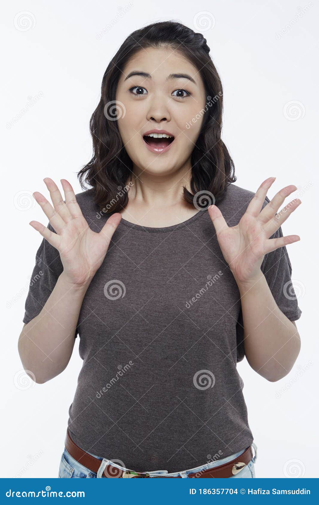 Mujer Con Una Mirada Sorprendida En Su Cara Foto de archivo - Imagen de ...