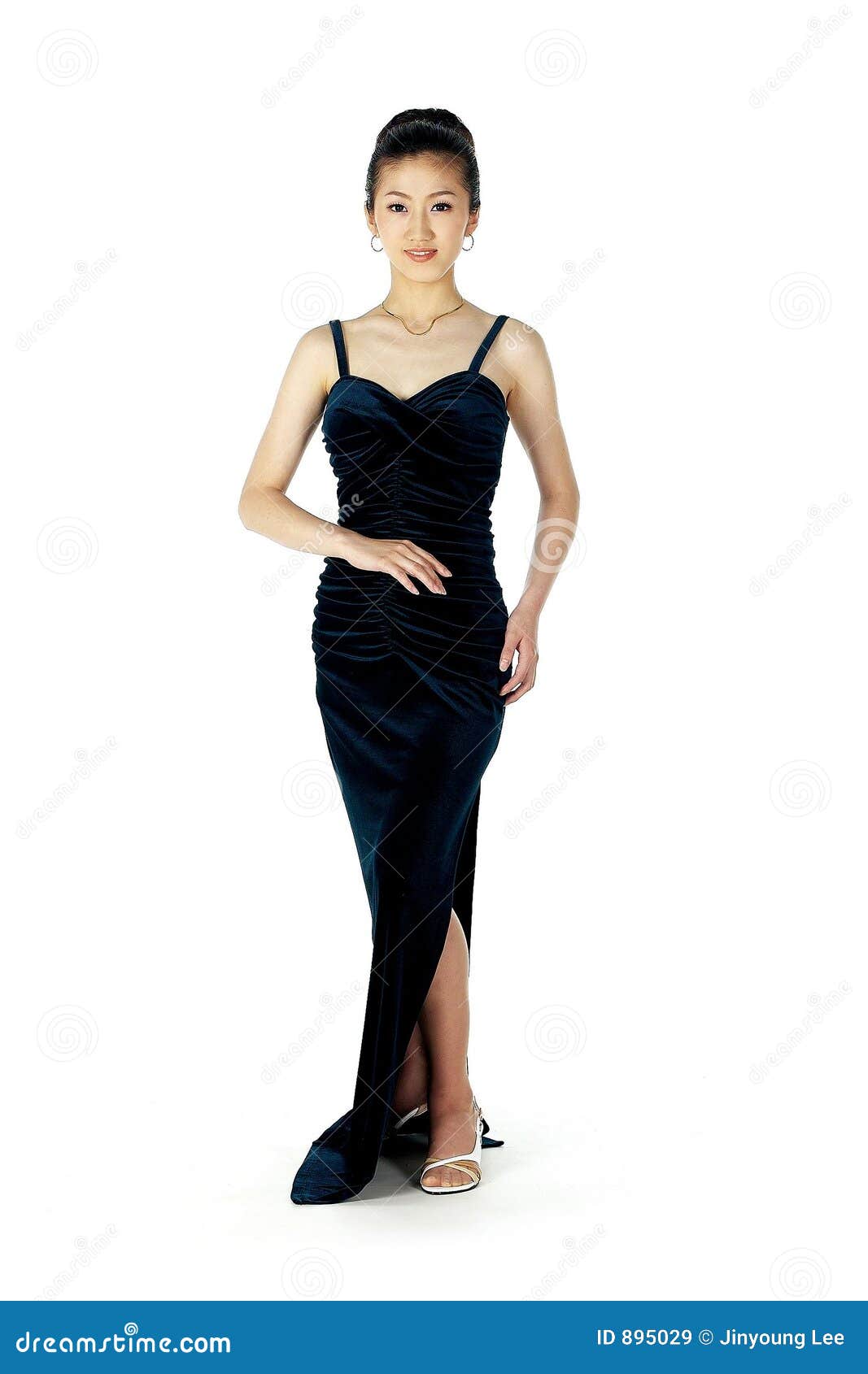 Mujer coreana imagen de archivo. Imagen de mujer, piernas - 895029