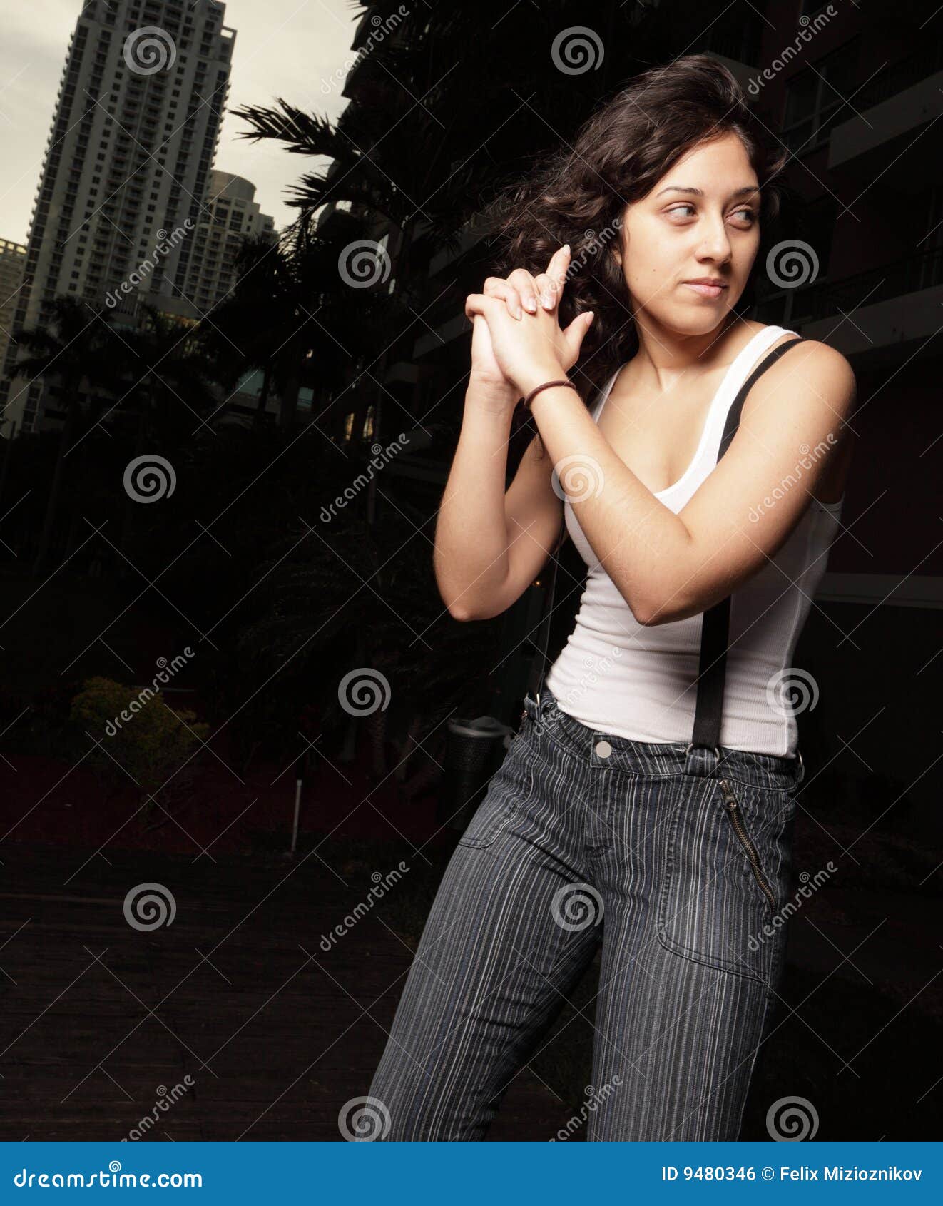 Mujer del agente secreto foto de archivo. Imagen de ligas - 9480346