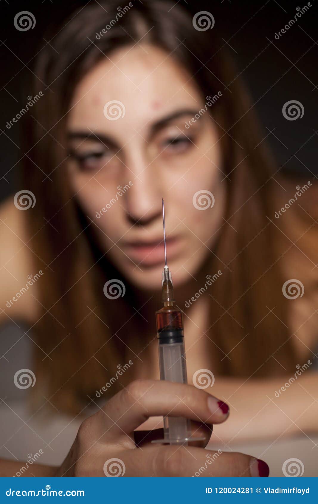 Mujer del drogadicto imagen de archivo. Imagen de drogadicto - 120024281