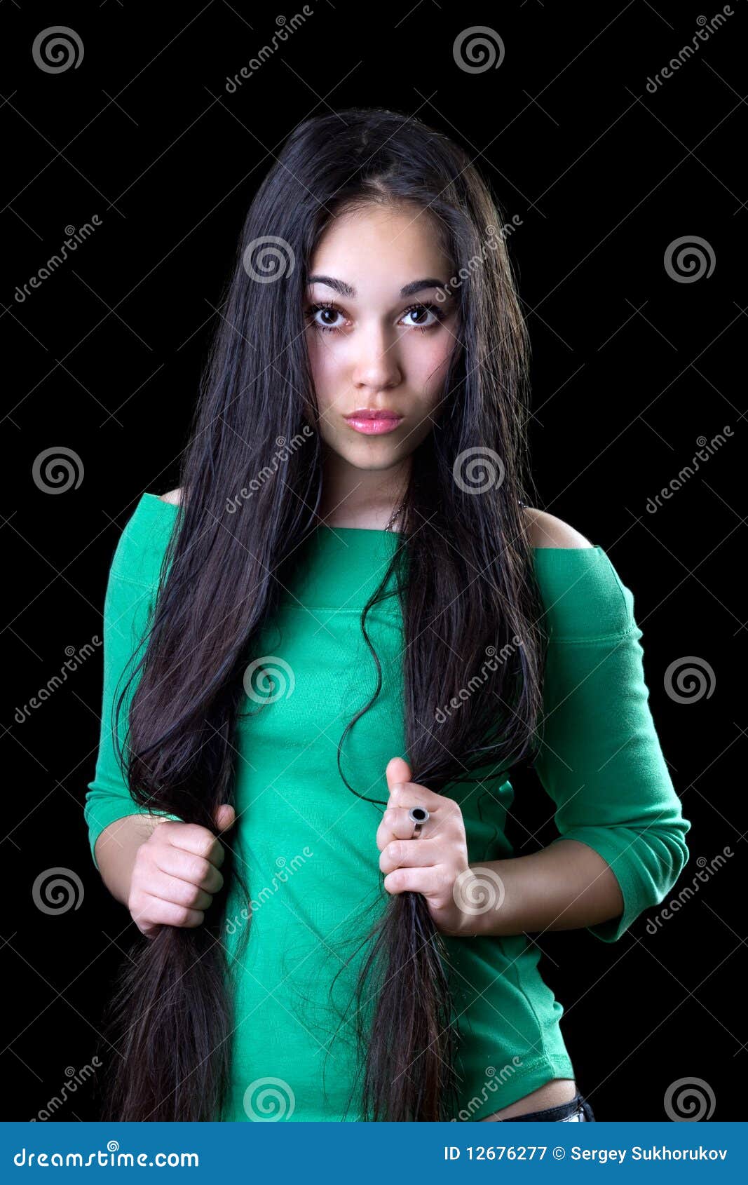 Mujer desconcertada joven imagen de archivo. Imagen de atractivo - 12676277