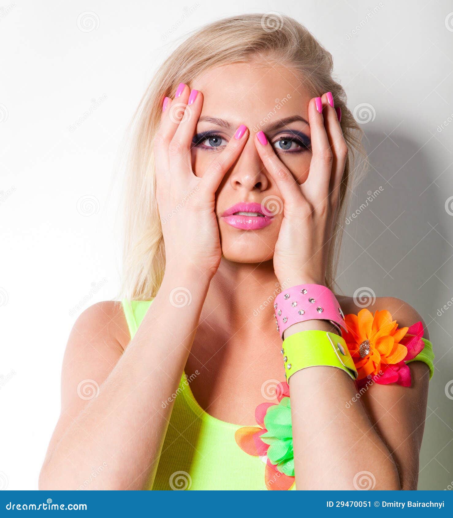 Mujer imponente imagen de archivo. Imagen de persona - 29470051