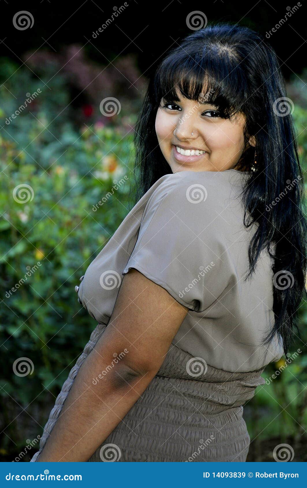 Mujer india imagen de archivo. Imagen de encanto, lindo - 14093839