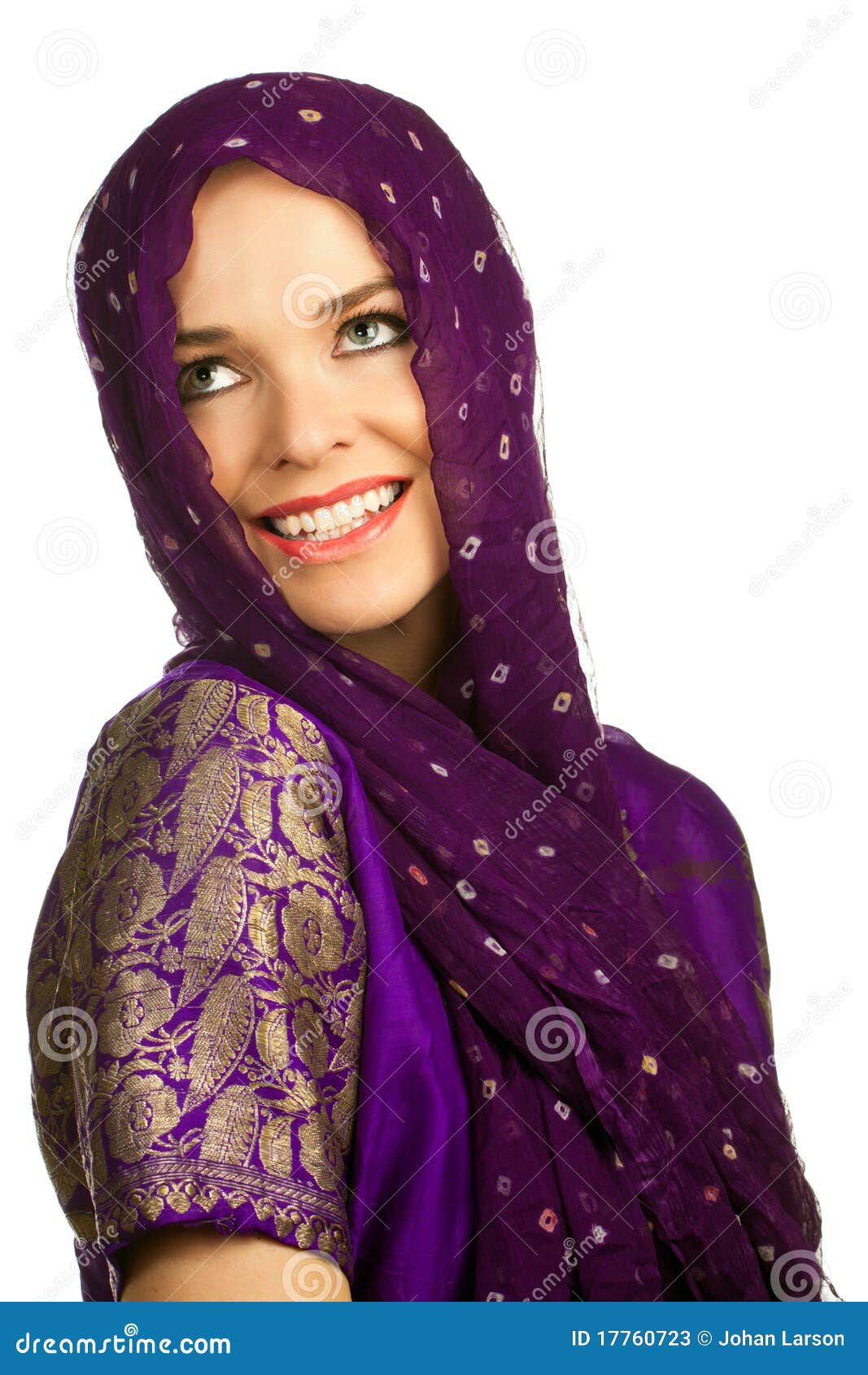 Mujer India Hermosa En La Ropa Tradicional Imagen de archivo - Imagen ...