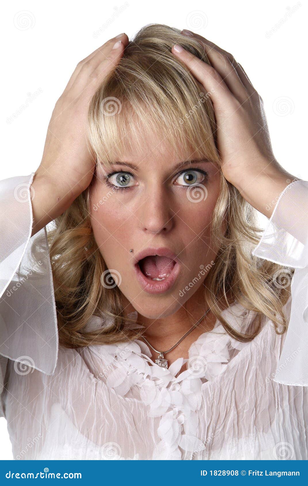 Mujer joven appalled foto de archivo. Imagen de abierto - 1828908