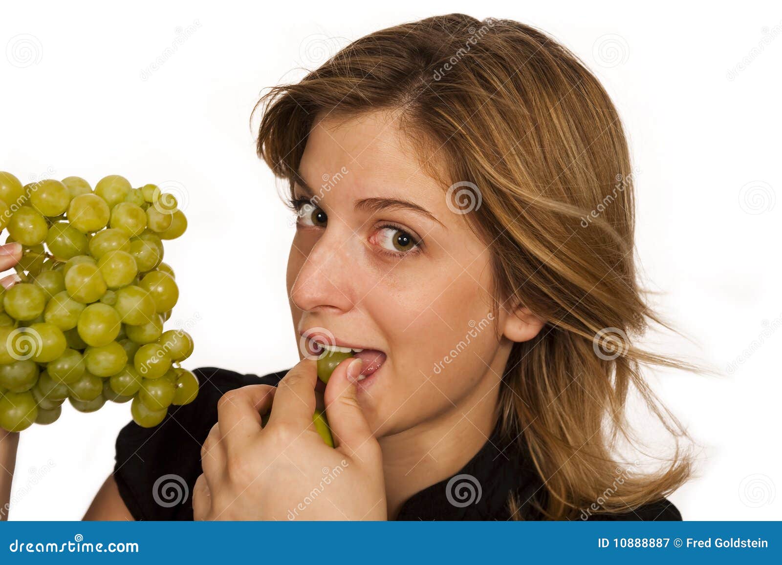 Mujer Joven Que Come La Fruta Imagen de archivo - Imagen de masticar ...