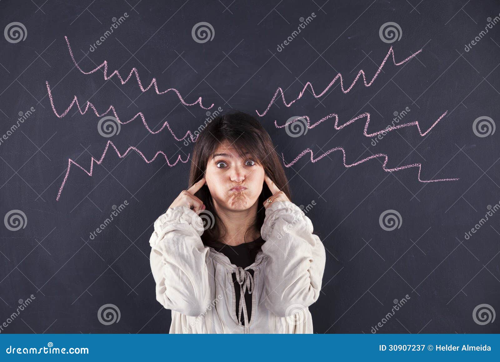 Mujer lista para estallar imagen de archivo. Imagen de tiza - 30907237