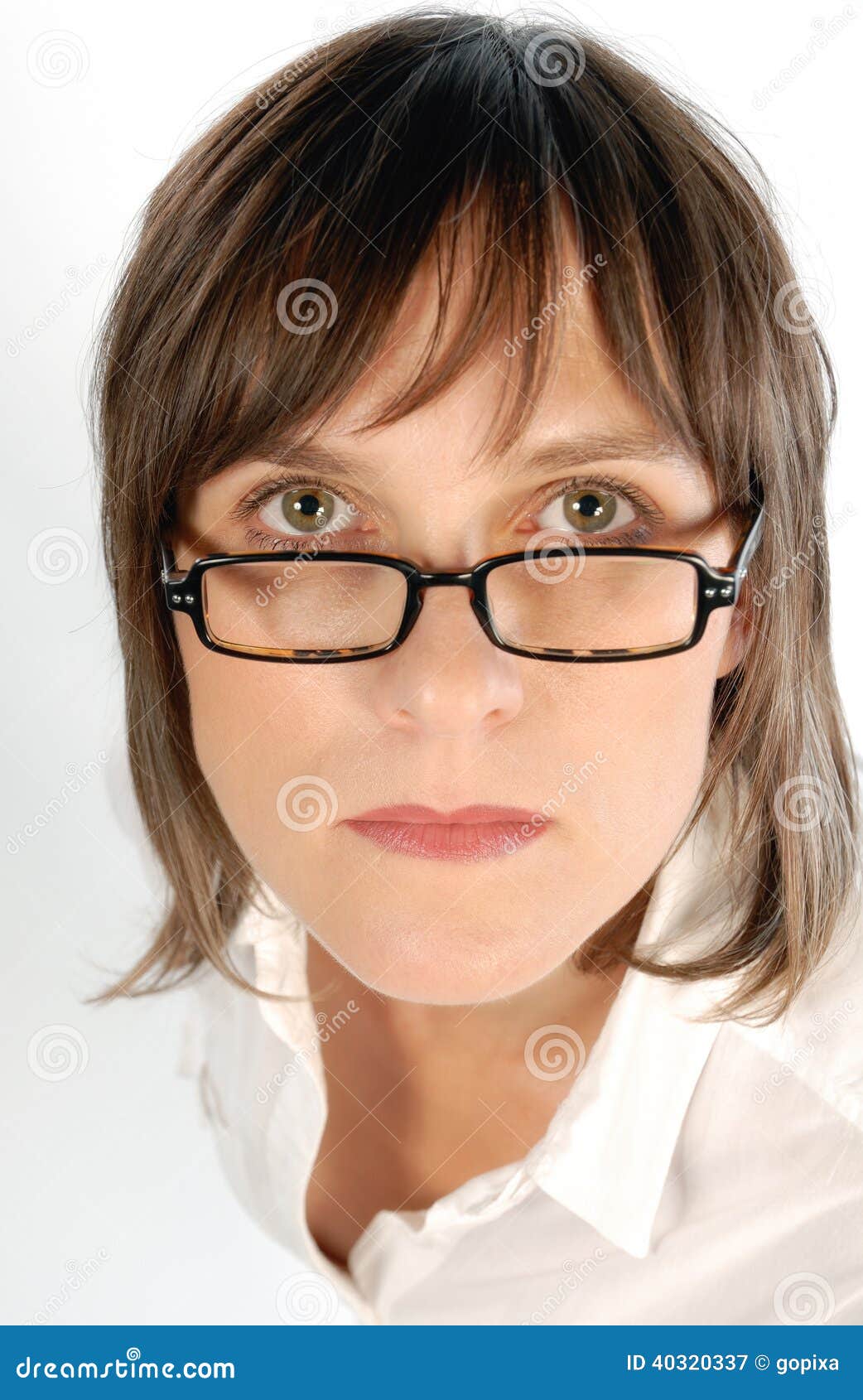 Mujer molesta imagen de archivo. Imagen de arreglo, neutro - 40320337