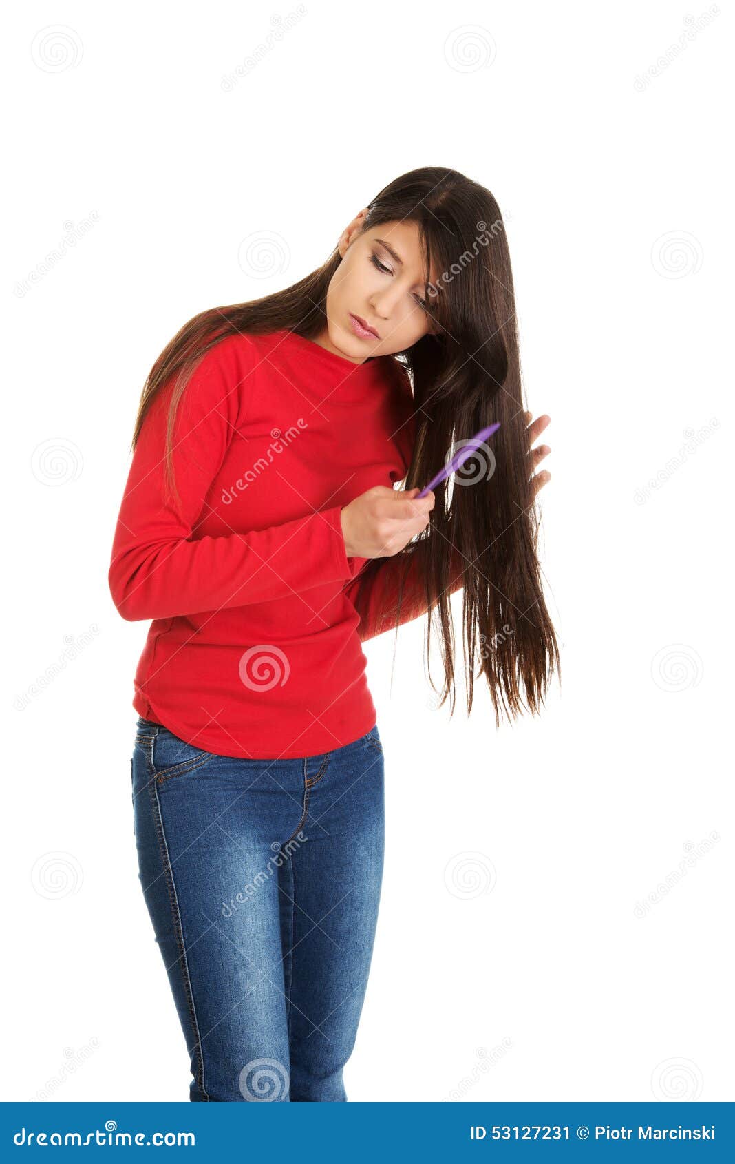 Mujer Que Se Peina El Pelo Enredado Imagen de archivo - Imagen de ...