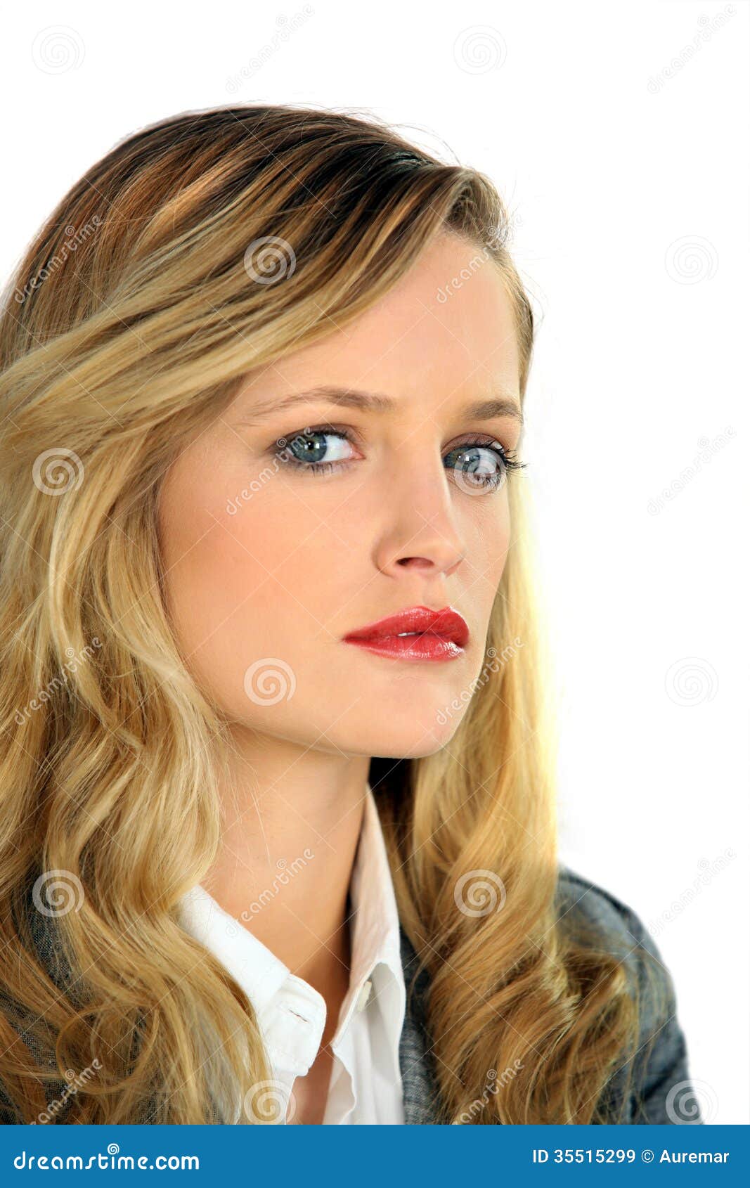 Mujer rubia sensible imagen de archivo. Imagen de discreto - 35515299