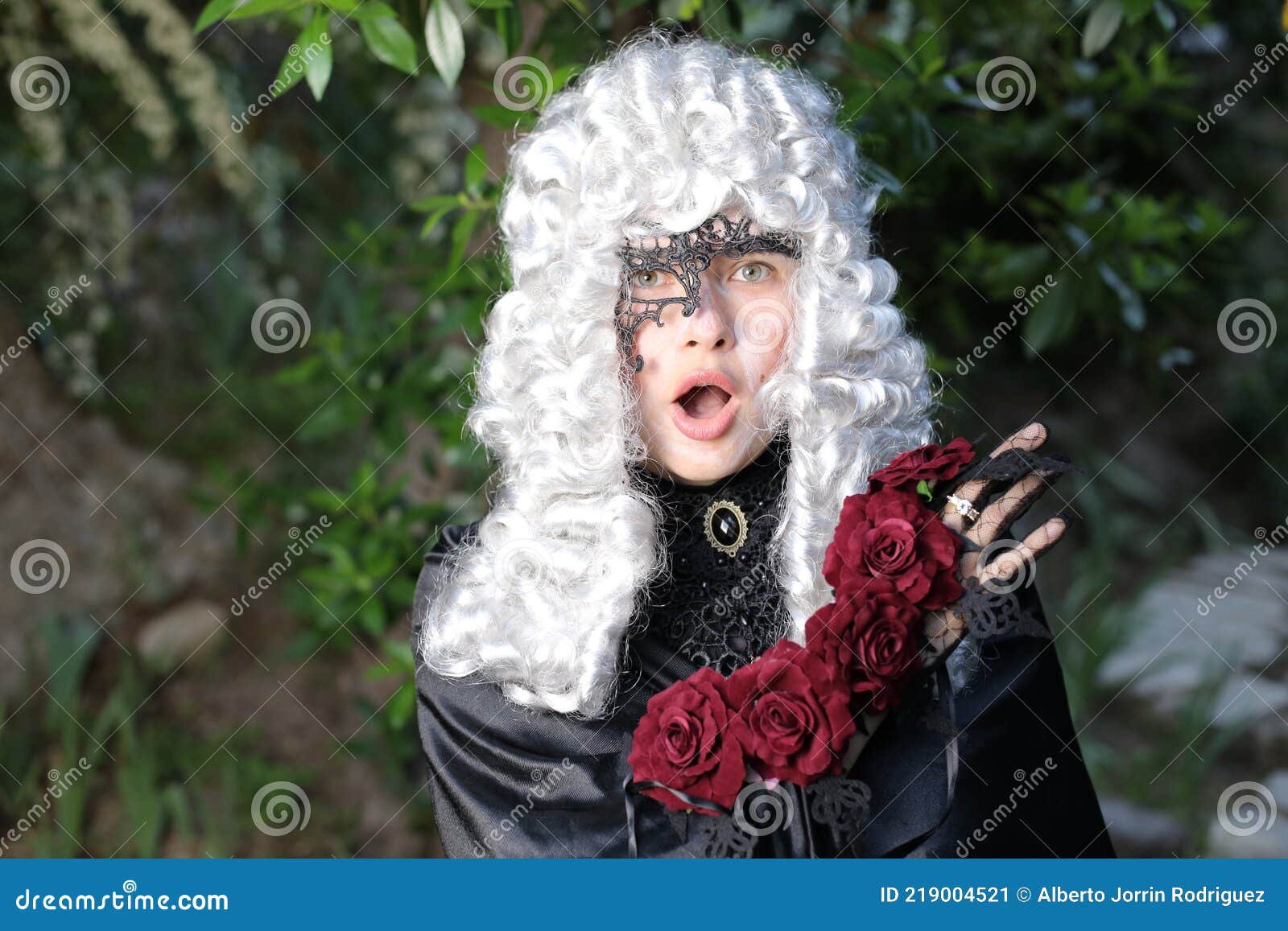 Mujer Sorprendida En El Período Barroco Imagen de archivo - Imagen de ...
