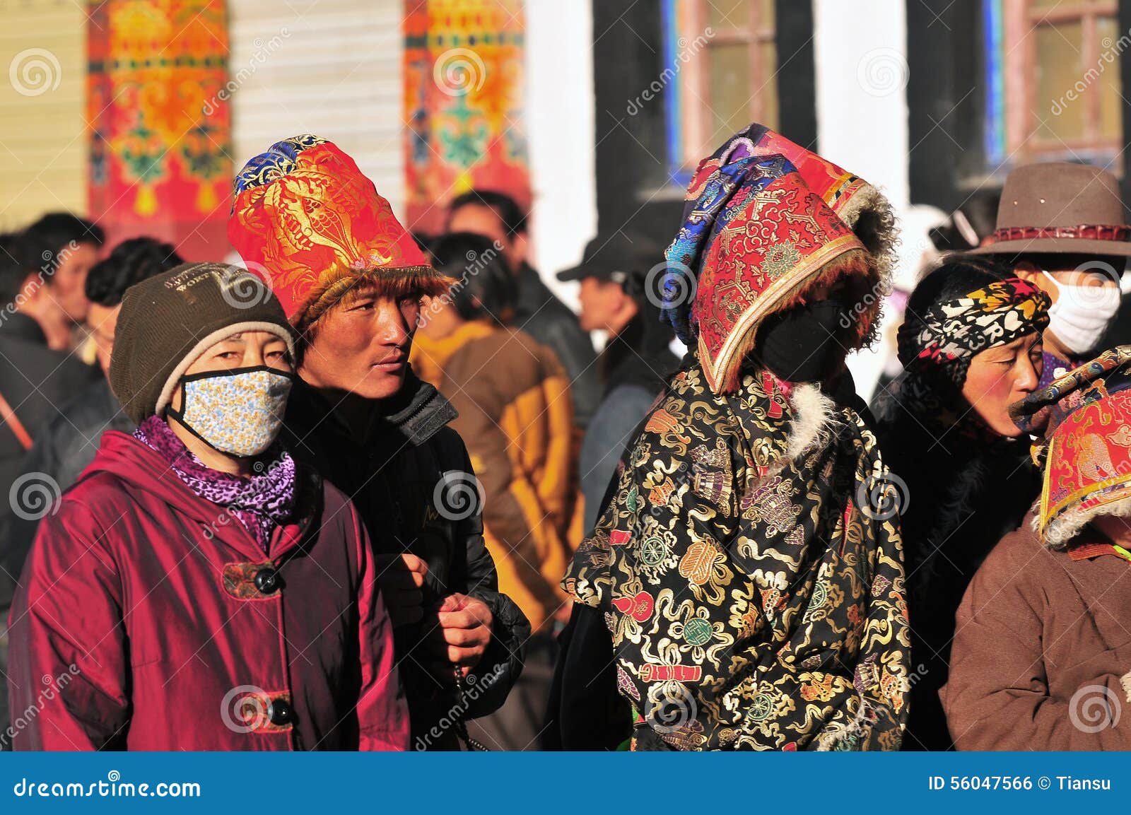 Mujer tibetana foto editorial. Imagen de cara, muchacha - 56047566